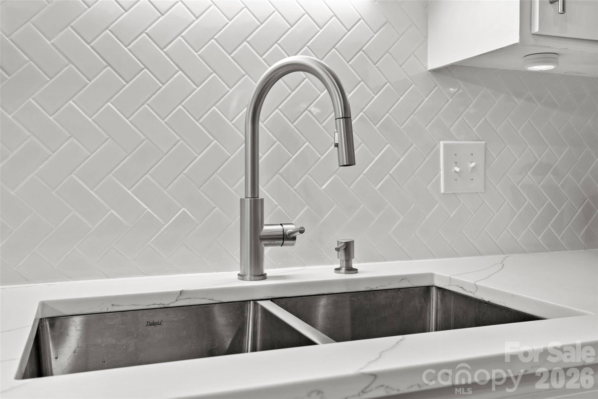 Photo 12 of 10924 Pampas Circle, Charlotte, NC