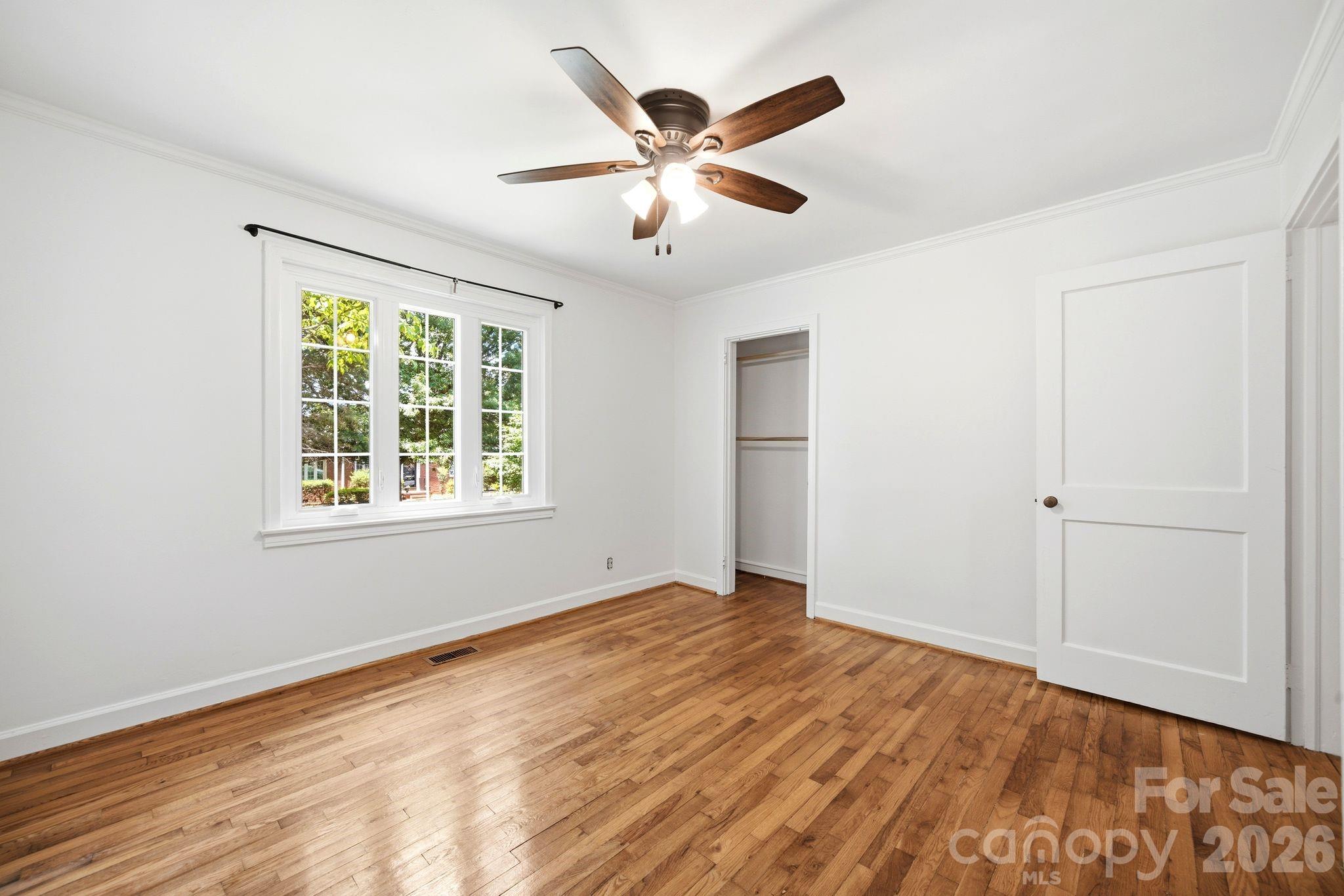 Photo 4 of 1833 Jameston Drive, Charlotte, NC