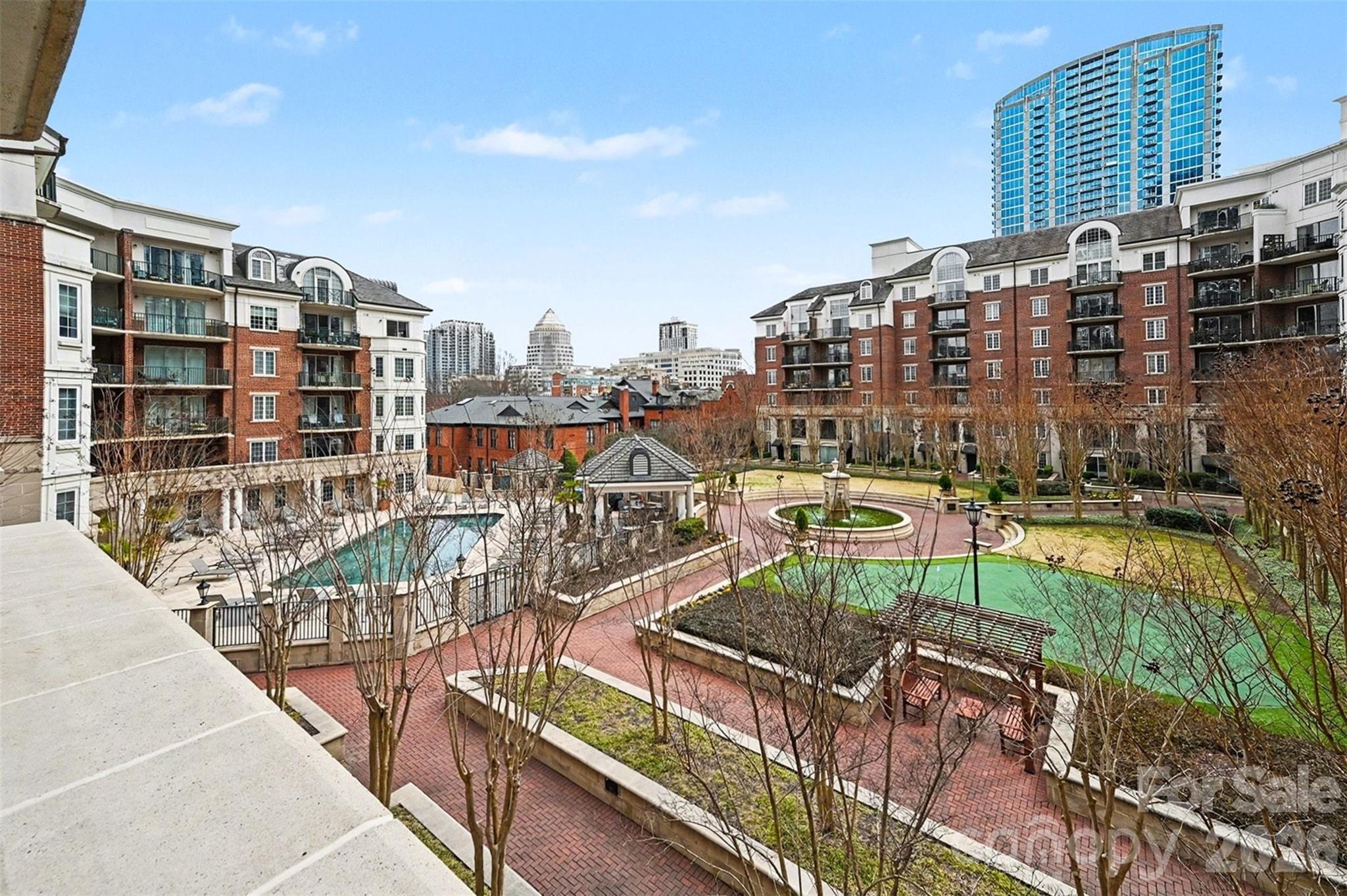Photo 2 of 300 W 5th Street336, Charlotte, NC