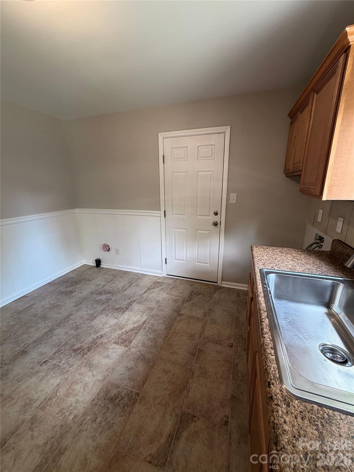 Home for sale at 2824 Cedarhurst Drive, Charlotte, NC — photo 27 of 27