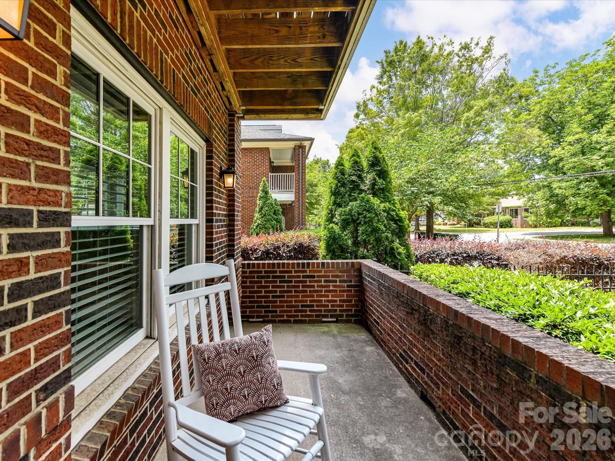 Photo 4 of 131 Grandin Road, Charlotte, NC