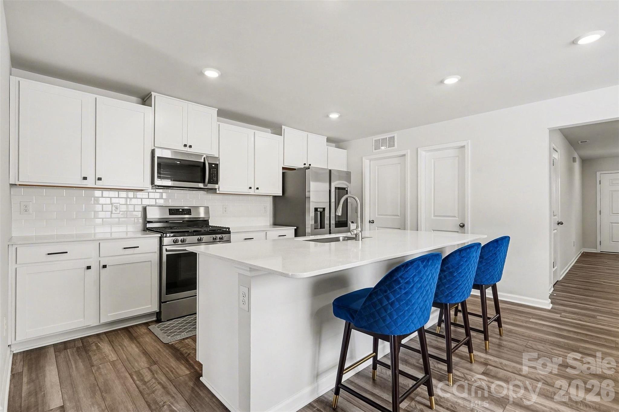 Photo 10 of 10136 Chatham Run Lane, Charlotte, NC