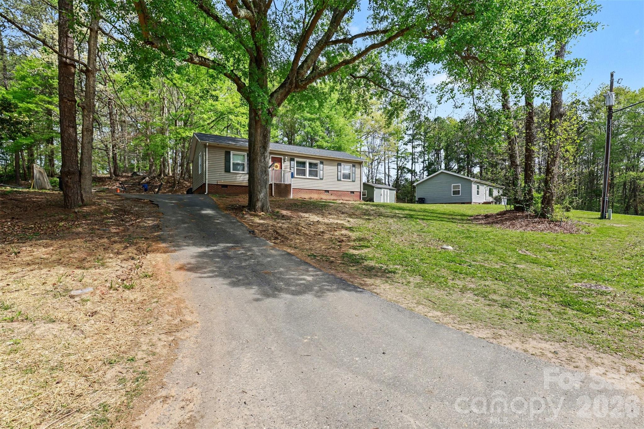 Photo 2 of 114 State Street, Lincolnton, NC