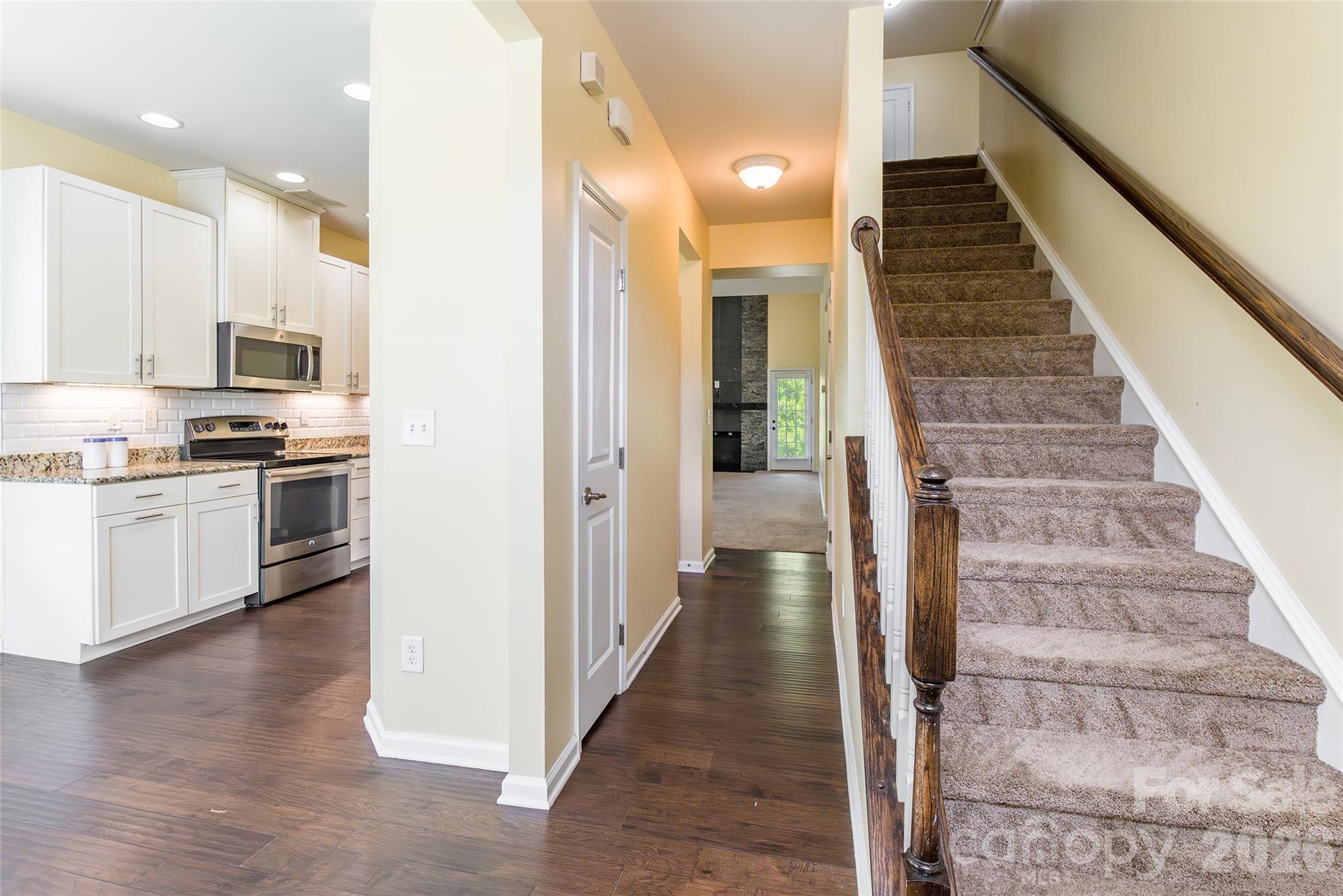 Photo 2 of 9622 Springholm Drive, Charlotte, NC