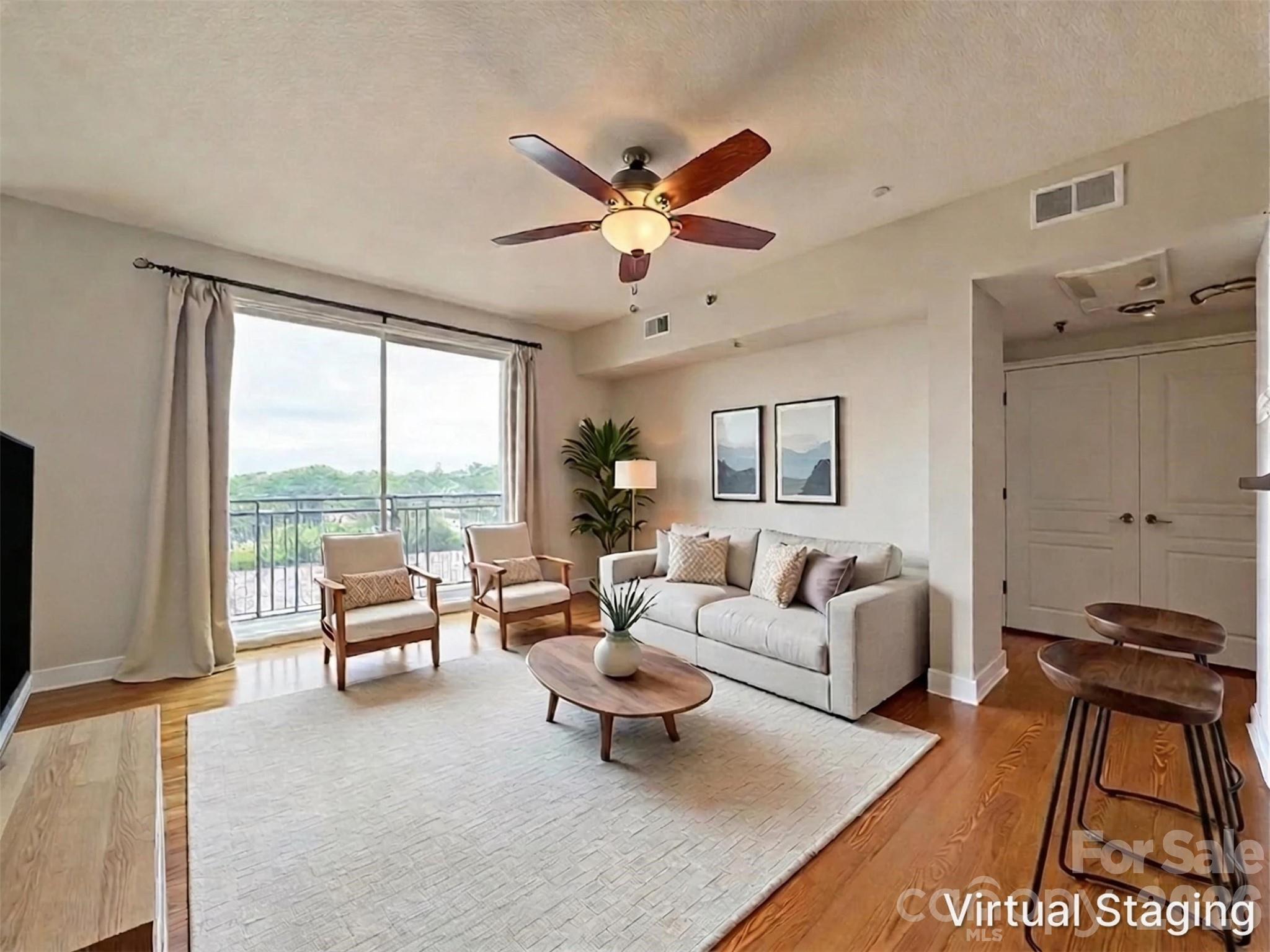 Home for sale at 1315 East Boulevard814, Charlotte, NC — photo 1 of 29