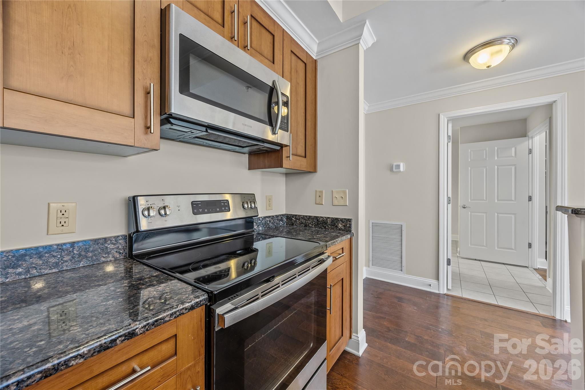 Photo 6 of 300 W 5th Street809, Charlotte, NC