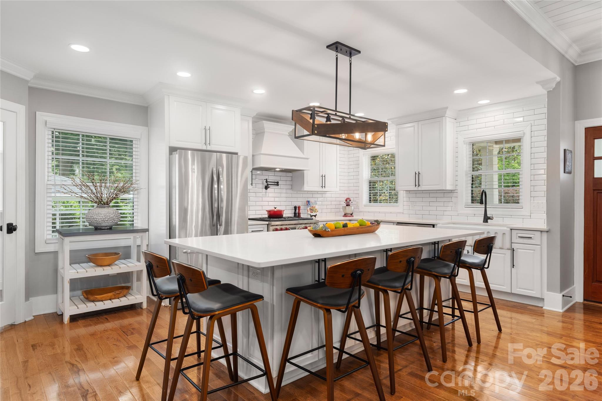 Photo 8 of 1921 Cumberland Avenue, Charlotte, NC