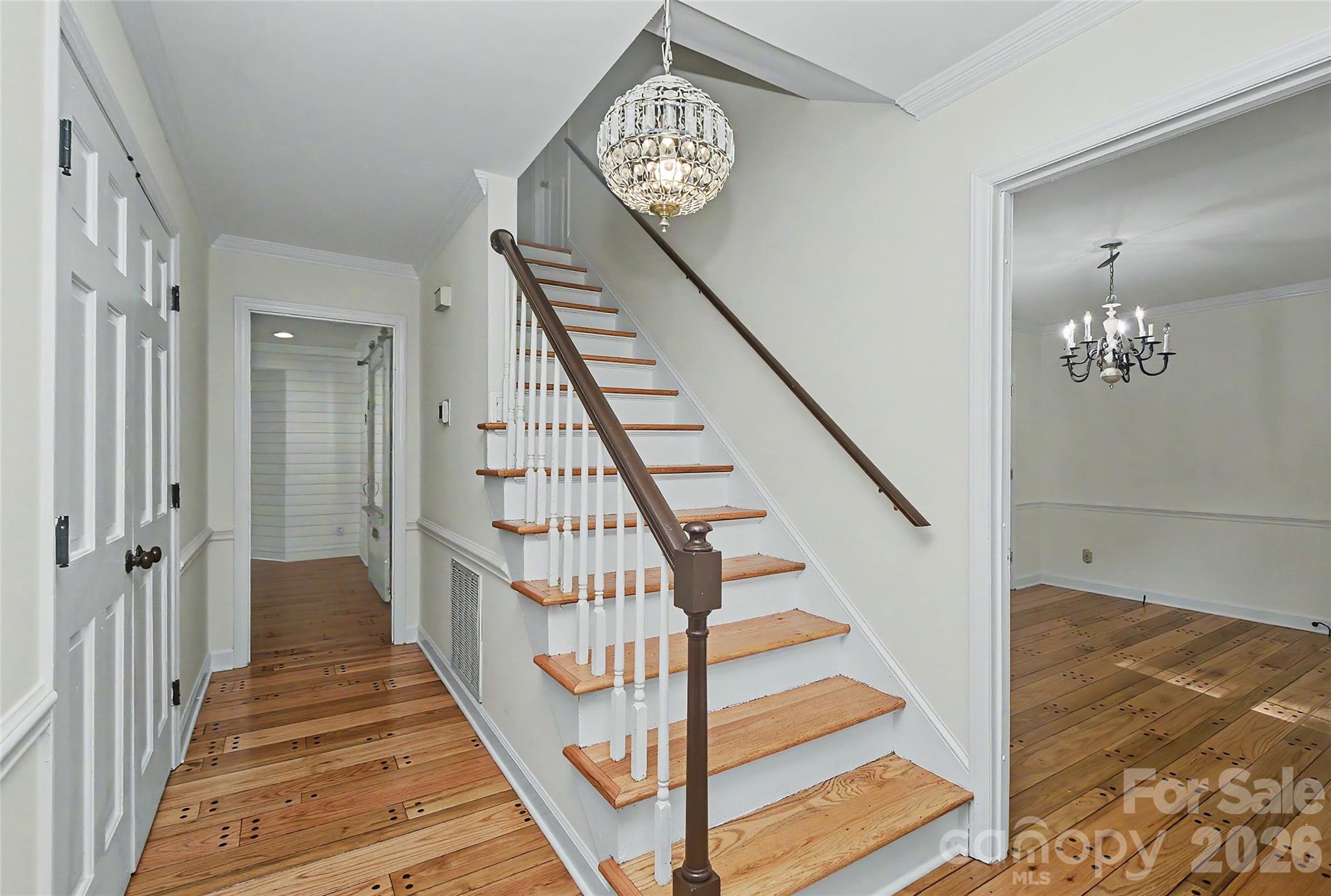 Photo 4 of 6117 Cherry Tree Lane, Charlotte, NC