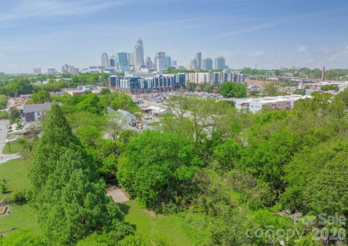 Photo 4 of 616 E 16th Street, Charlotte, NC