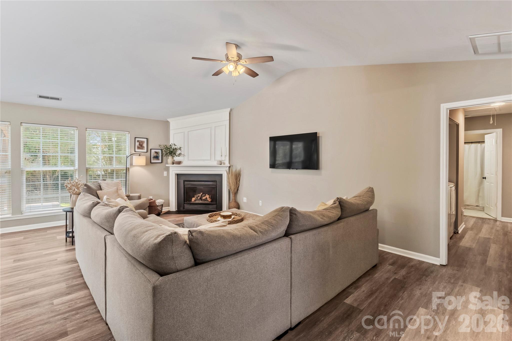 9400 Shepparton Drive, Huntersville, NC - photo 7 of 45