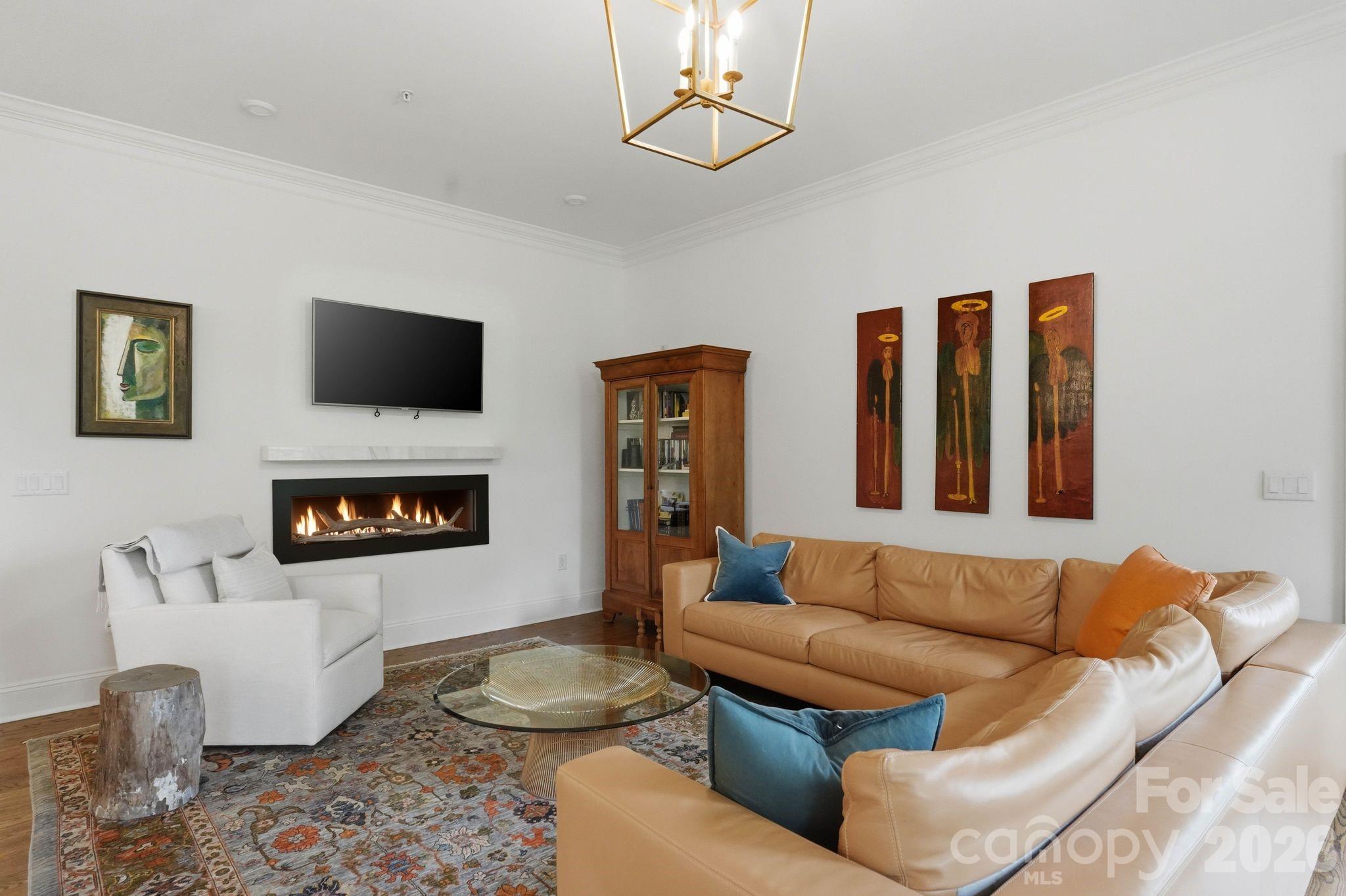 Photo 19 of 2312 Selwyn Avenue202, Charlotte, NC