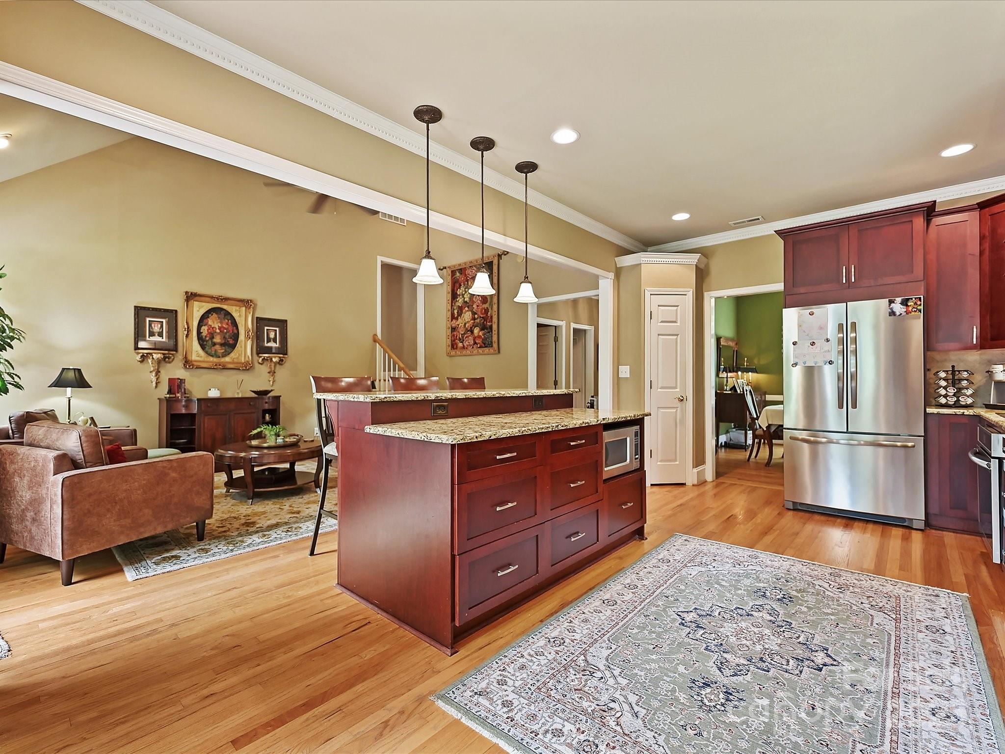Photo 12 of 11902 Mountain Crest Circle, Charlotte, NC
