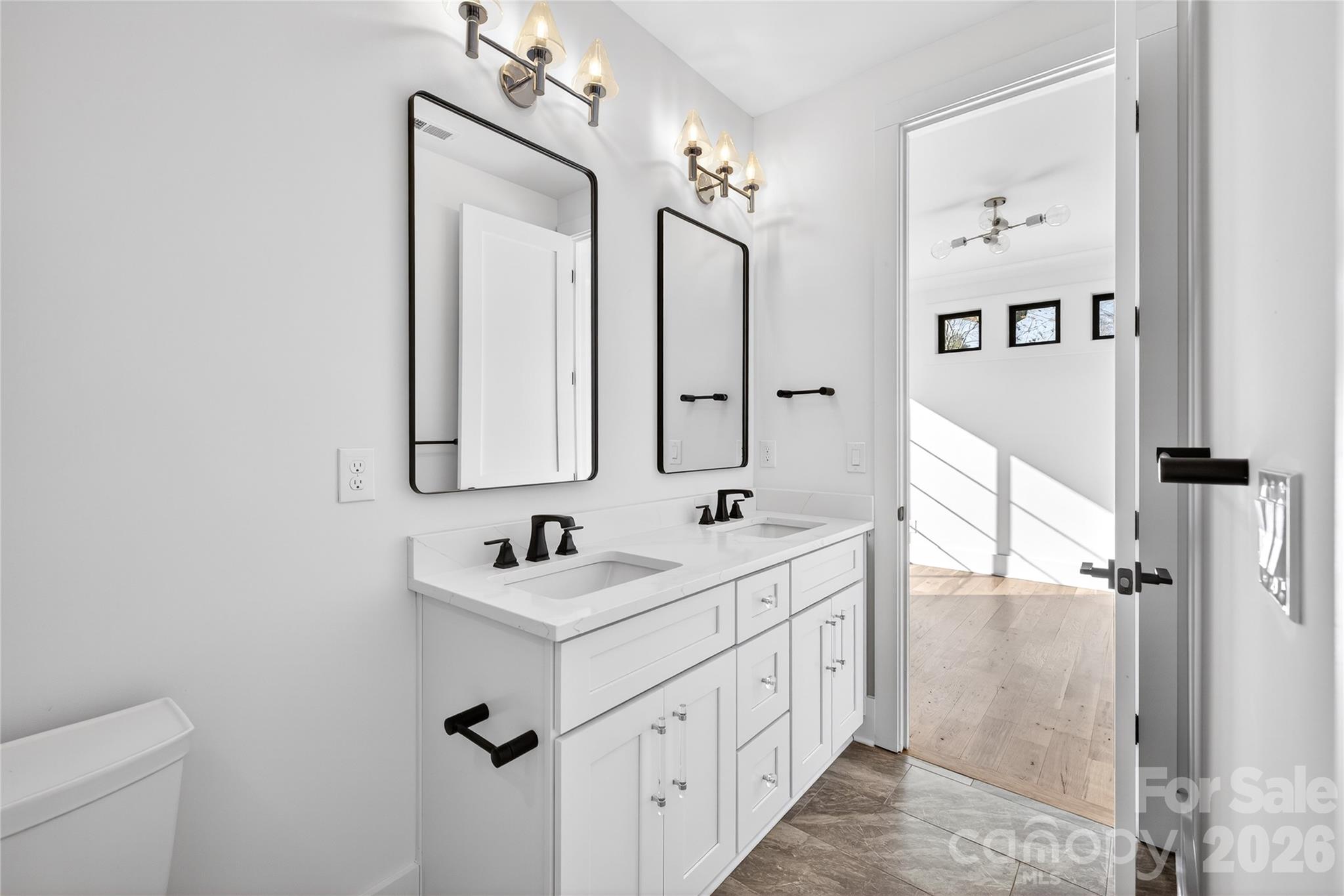 Photo 27 of 16311 Riverpointe Drive, Charlotte, NC
