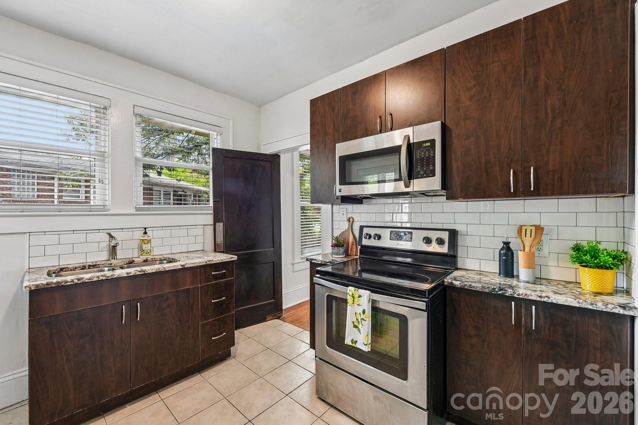 Photo 14 of 1612 S Tryon Street, Charlotte, NC