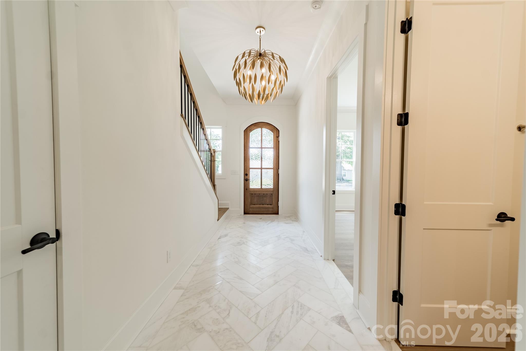 2648 Roslyn Avenue, Charlotte, NC - photo 8 of 39