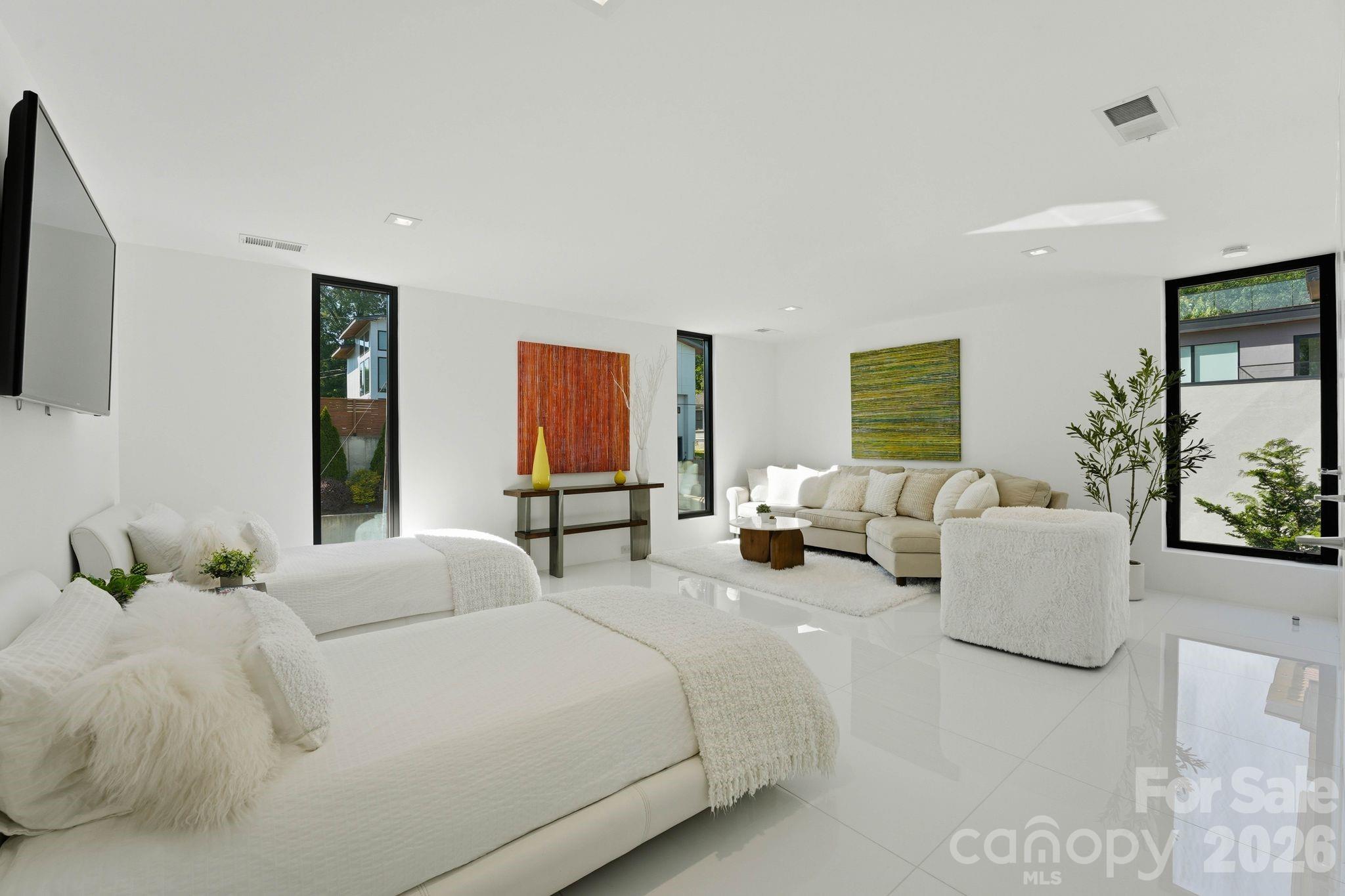 Photo 36 of 304 Frazier Avenue, Charlotte, NC