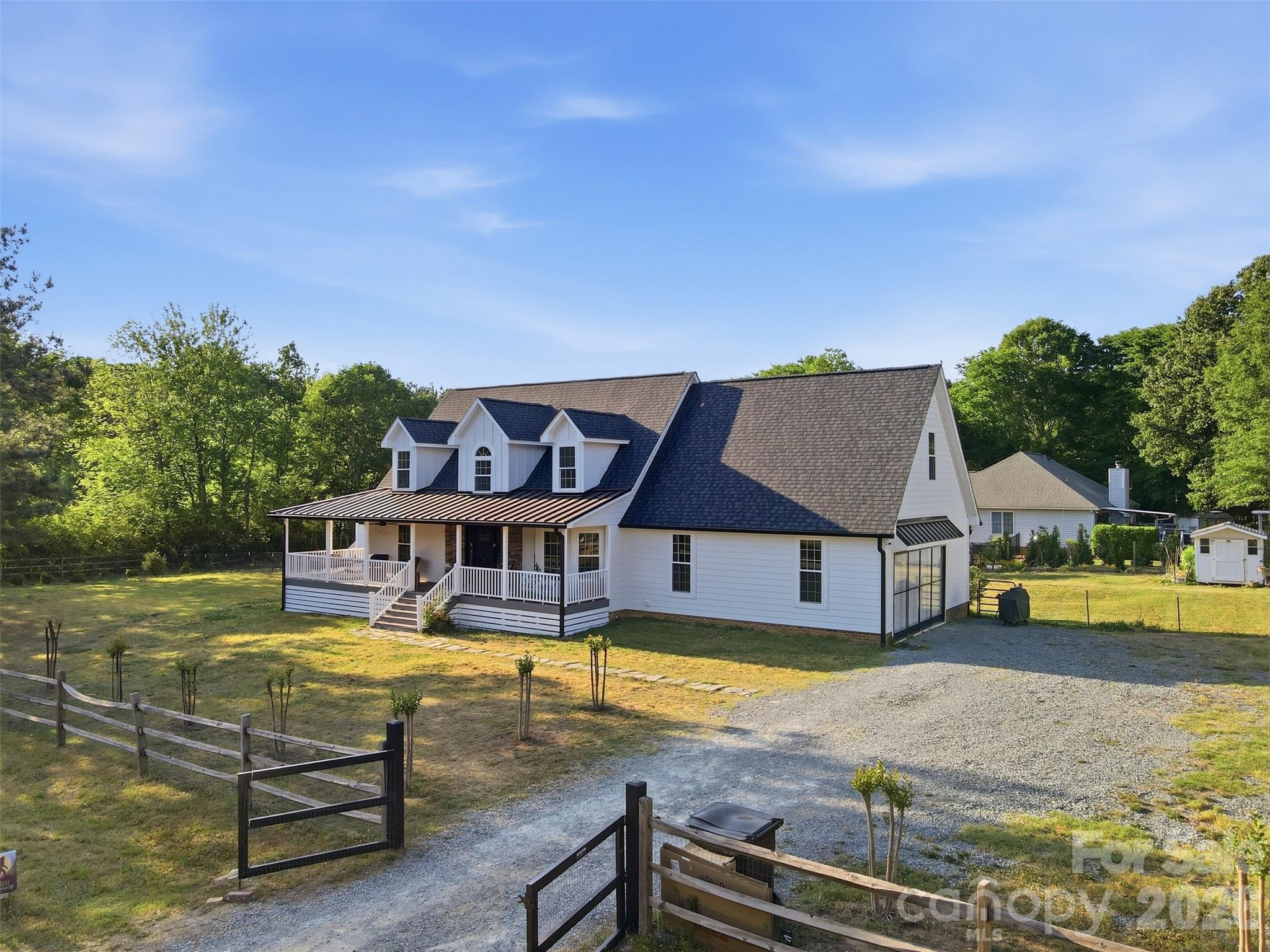 Photo 2 of 7332 Bailywick Drive, Waxhaw, NC
