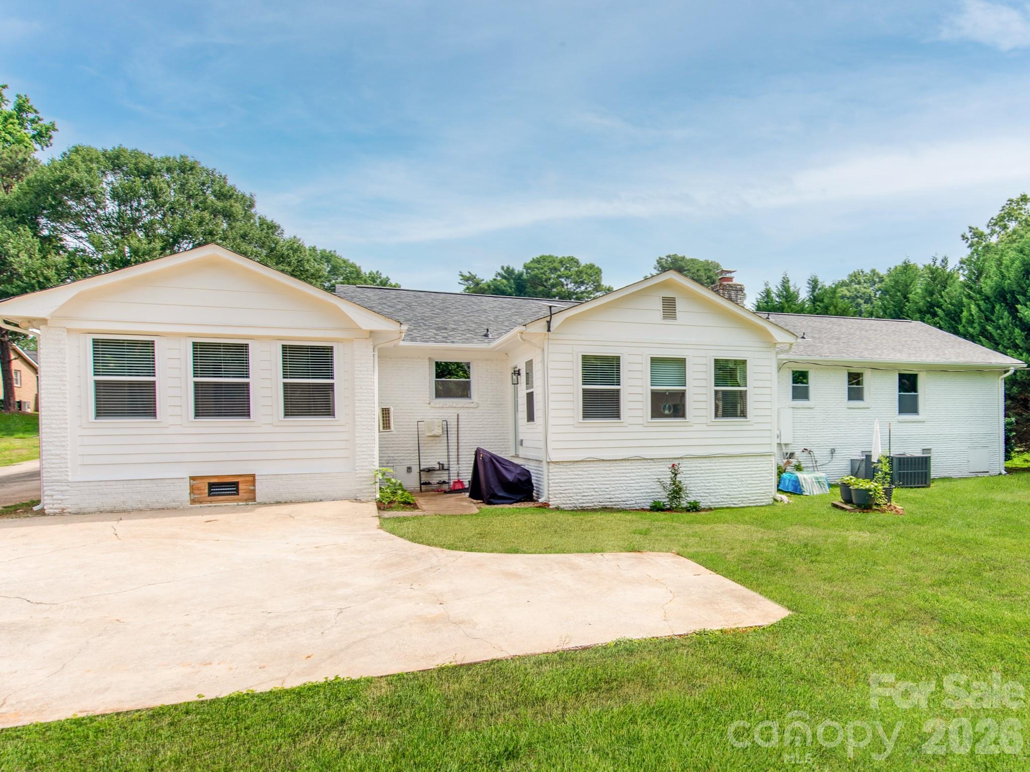 Photo 32 of 629 Belmorrow Drive, Charlotte, NC
