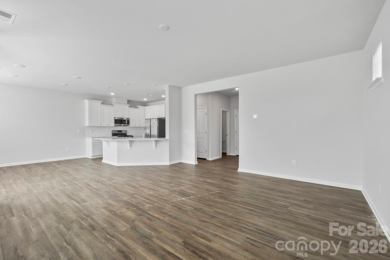Photo 6 of 12807 Canterbury Castle Drive, Charlotte, NC