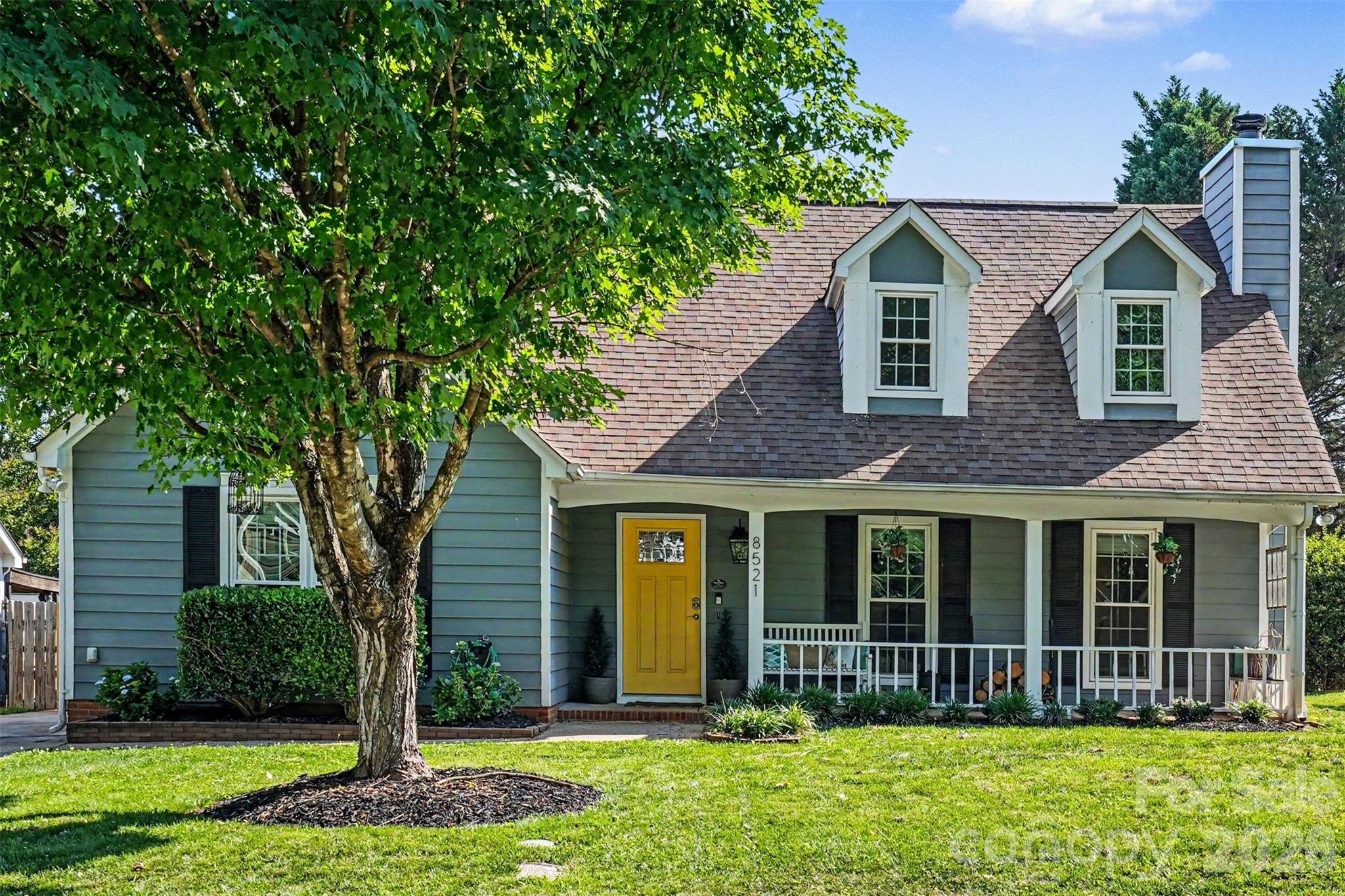 8521 Milton Morris Drive, Charlotte, NC