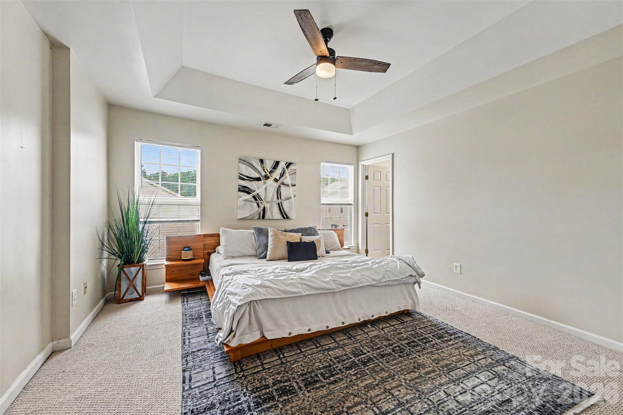 Photo 5 of 10946 Garden Oaks Lane, Charlotte, NC
