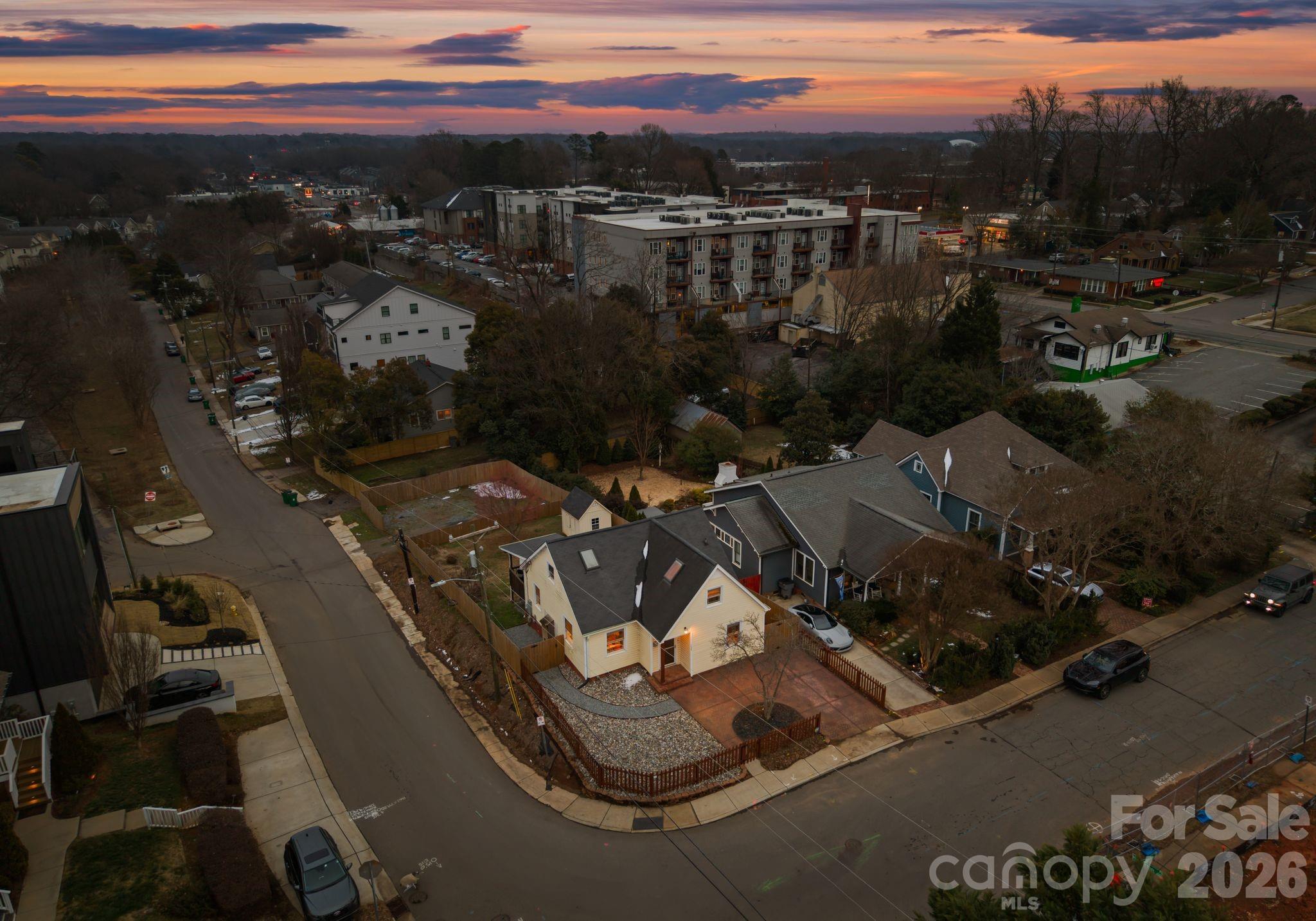 1424 Nandina Street, Charlotte, NC