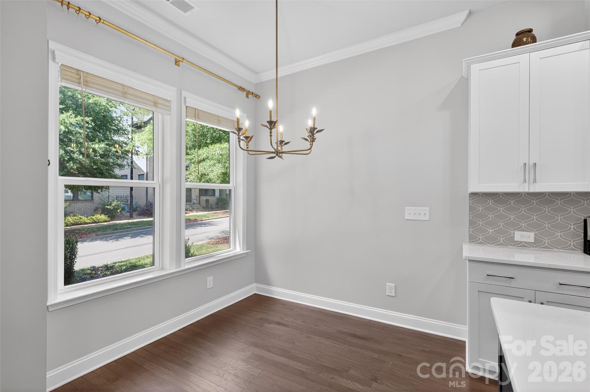 Photo 8 of 6318 Southgrove Street, Charlotte, NC