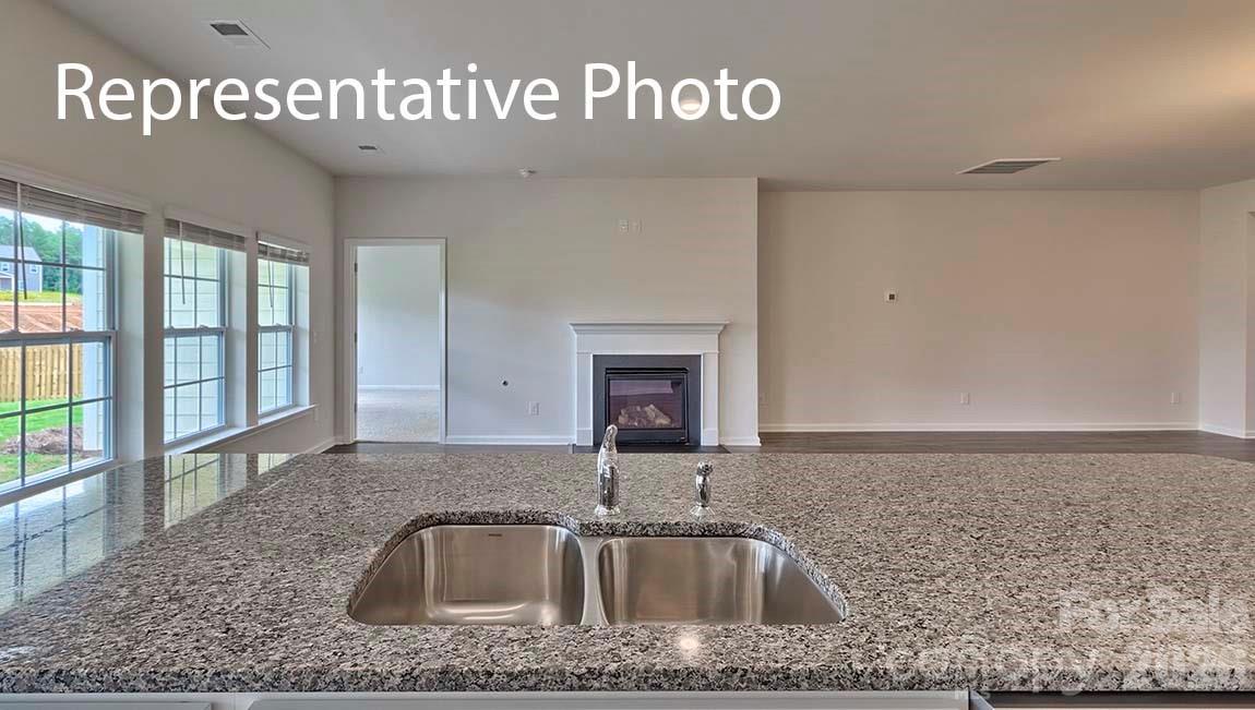 Photo 10 of 6519 Barcelona Way, Charlotte, NC
