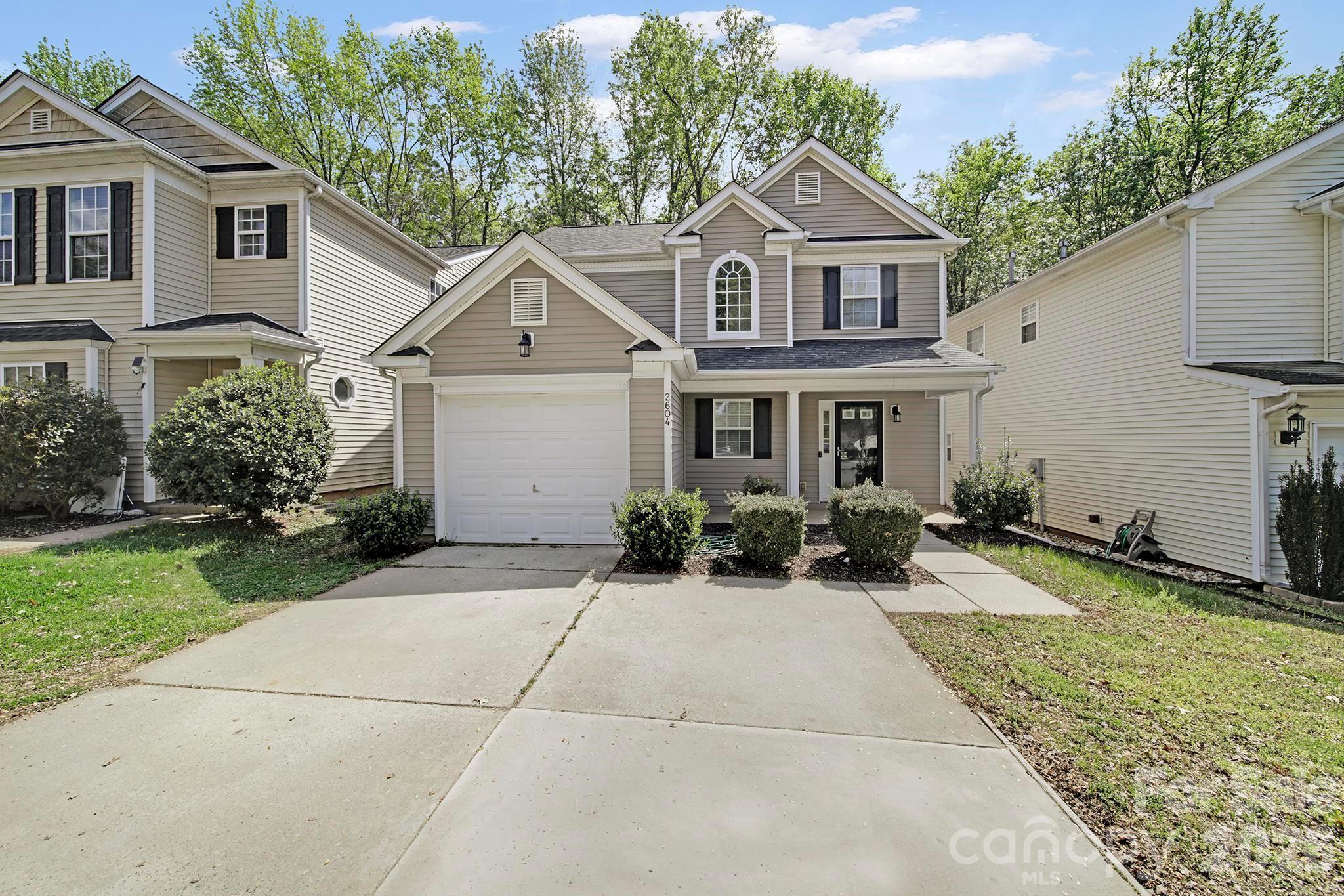 Home for sale at 2604 Cochrane Drive, Charlotte, NC — photo 1 of 29