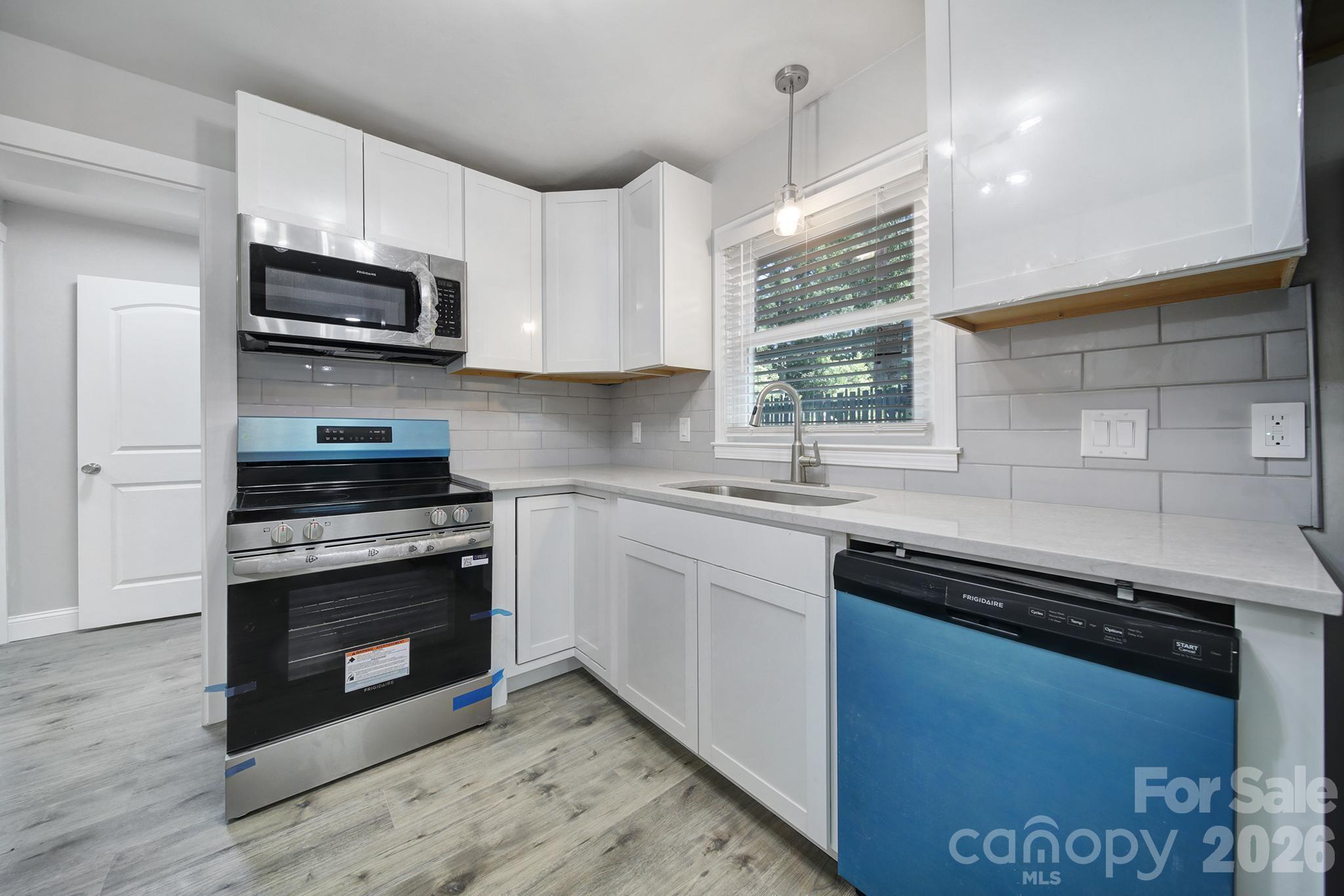 Home for sale at 1801 Dallas Avenue, Charlotte, NC — photo 22 of 34