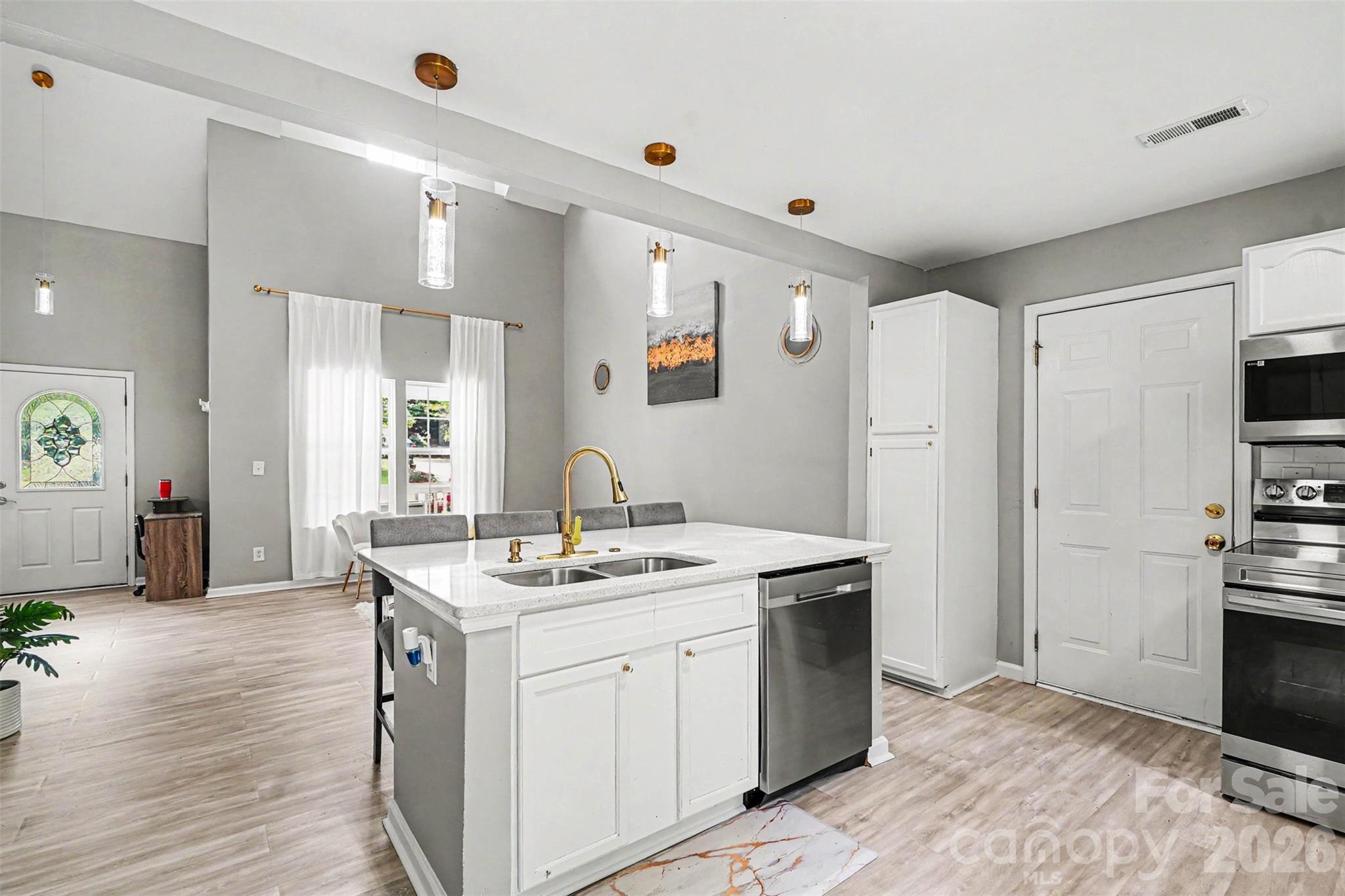 Photo 4 of 2155 Culp Farms Drive, Fort Mill, SC