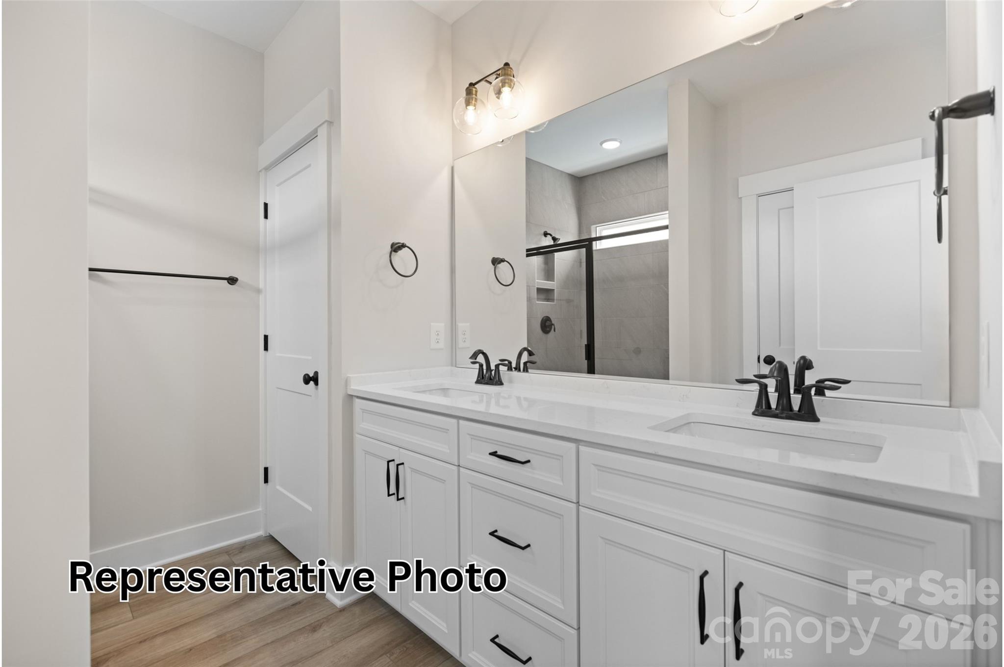 Photo 4 of 13110 Foxberry Road, Charlotte, NC