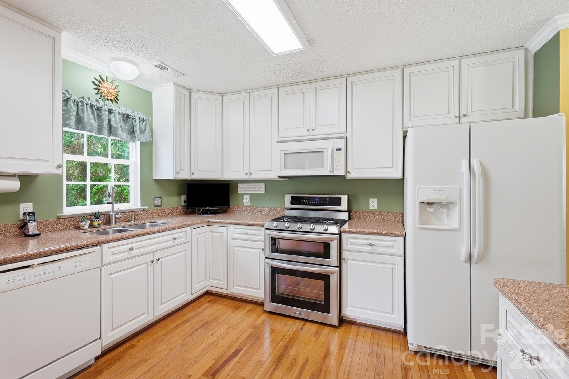 Photo 11 of 442 Sugar Maple Drive, Tega Cay, SC