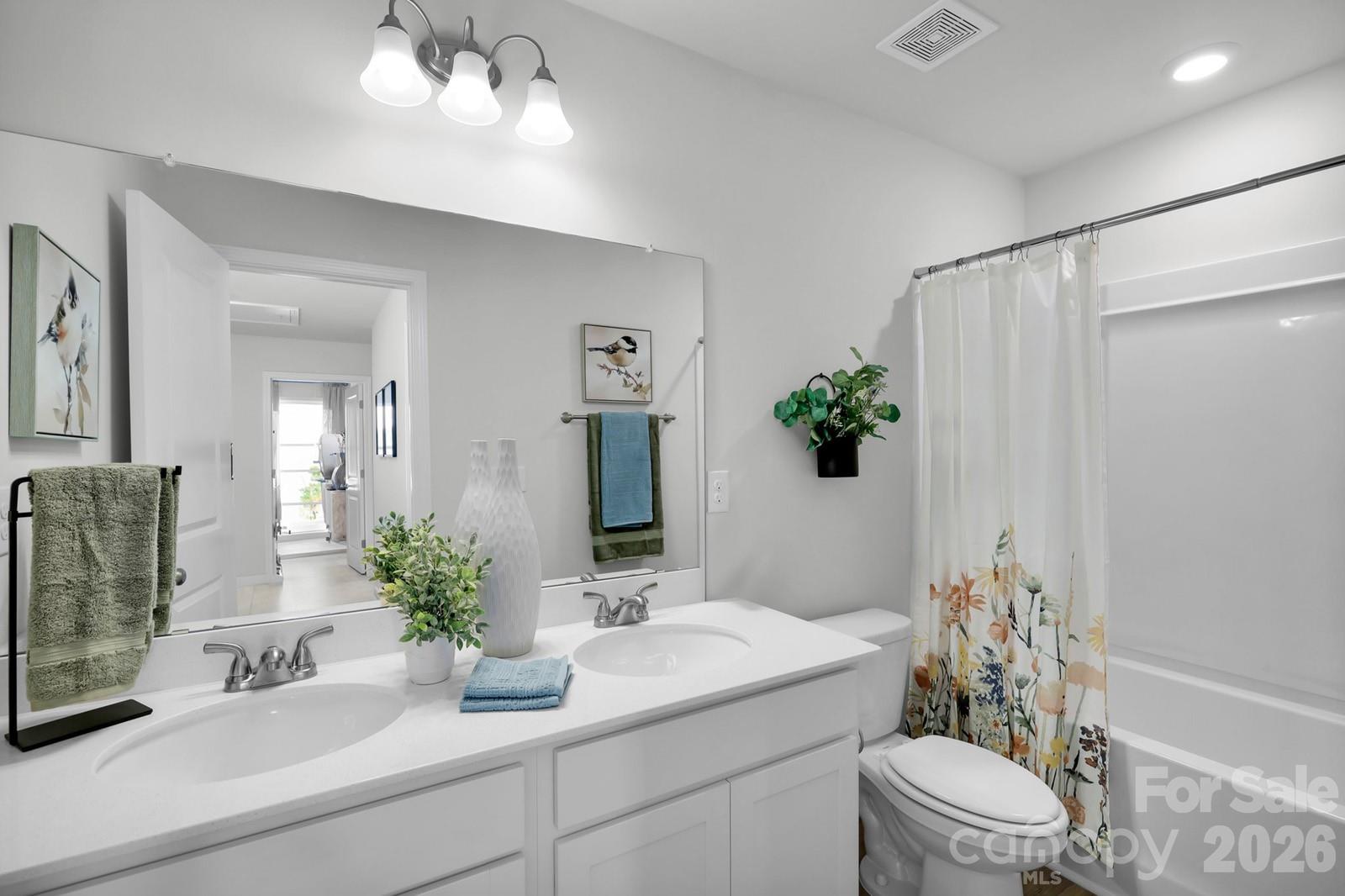 Photo 13 of 4017 Juno Drive, Charlotte, NC