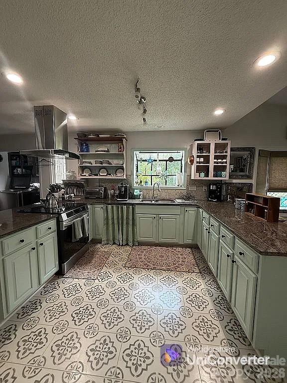 5802 Jolly Roger Court, New Bern, NC - photo 4 of 25