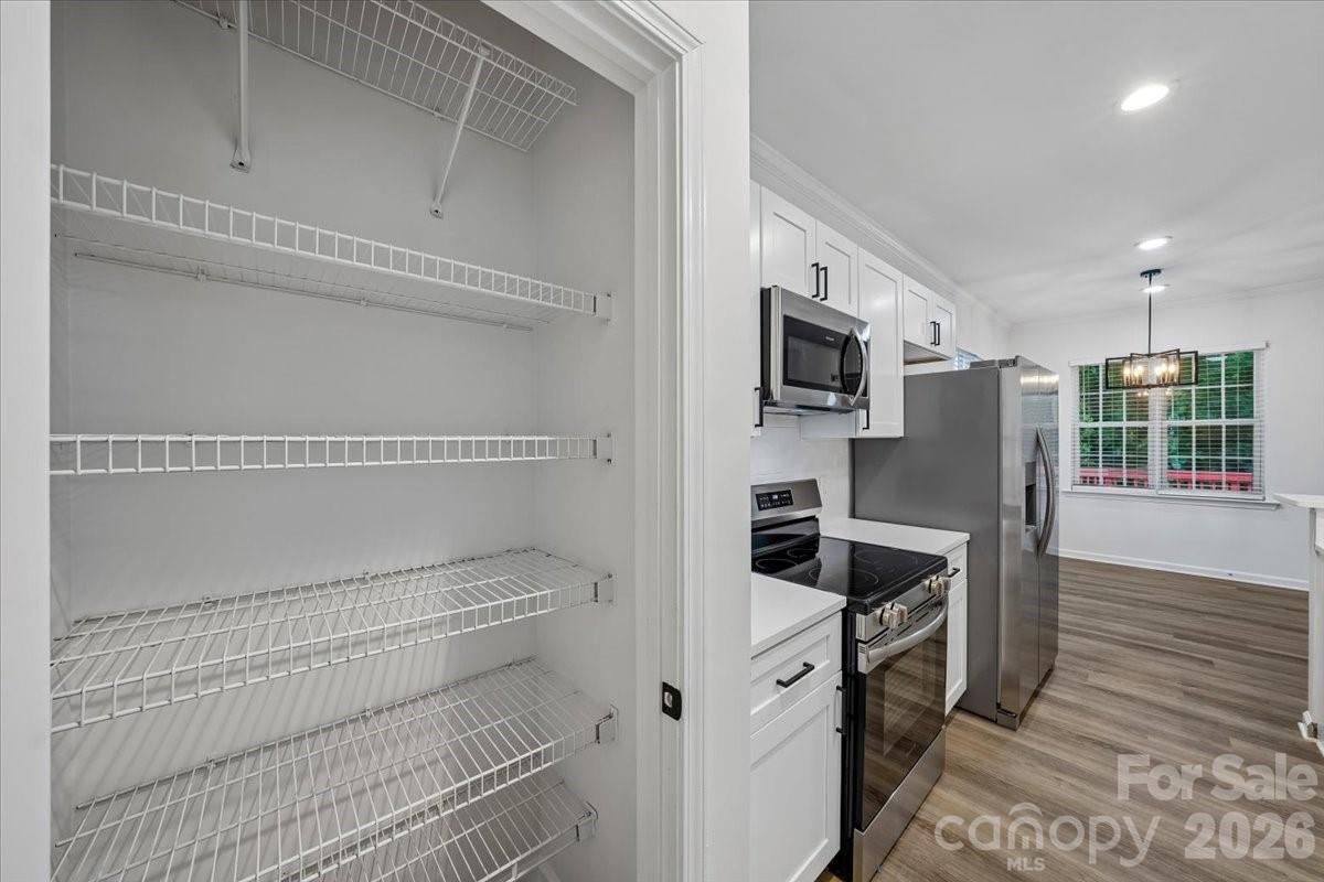 Home for sale at 2622 Billings Park Drive, Charlotte, NC — photo 13 of 48