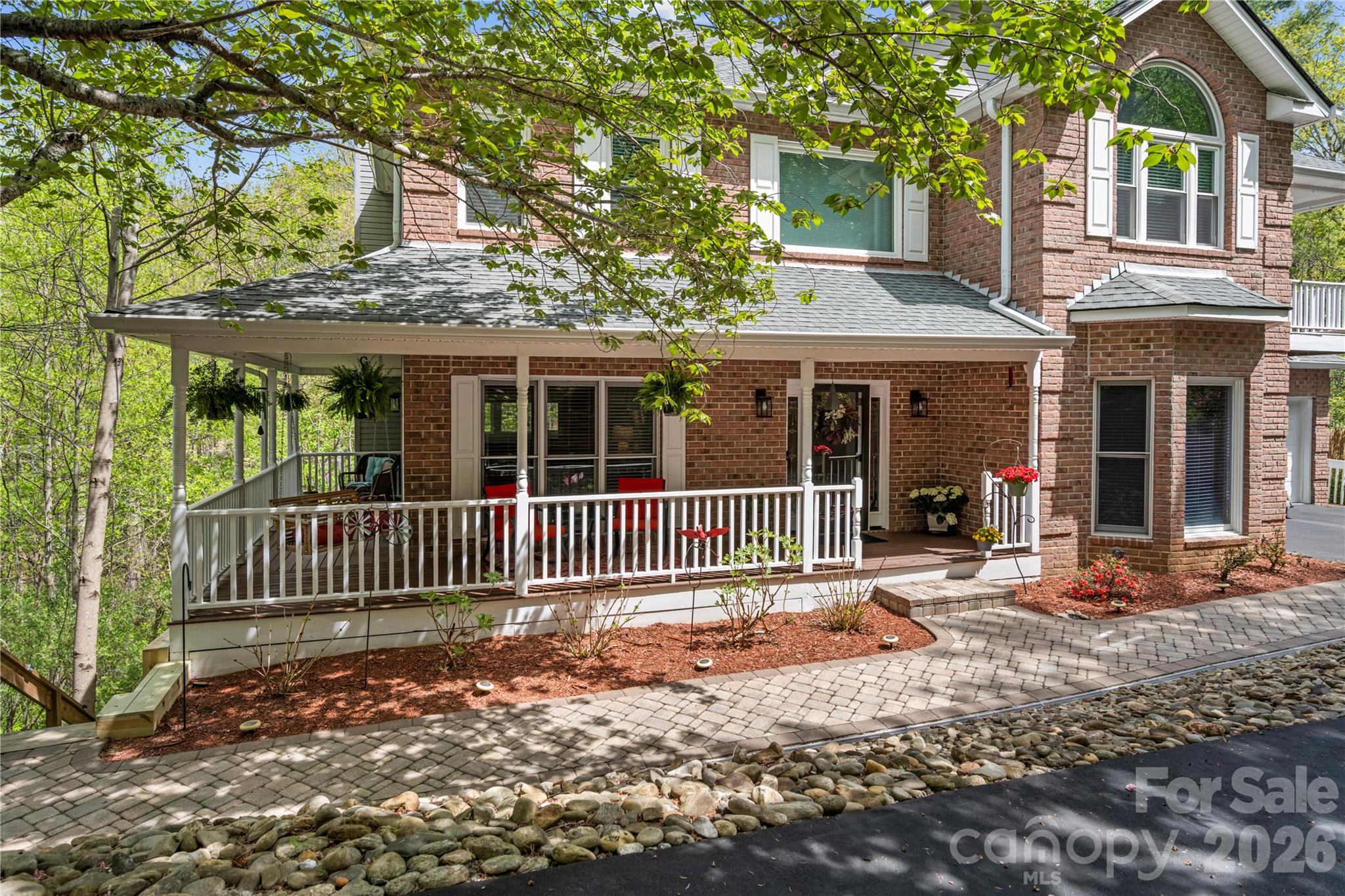 483 Heather Marie Drive, Hendersonville, NC - photo 3 of 49