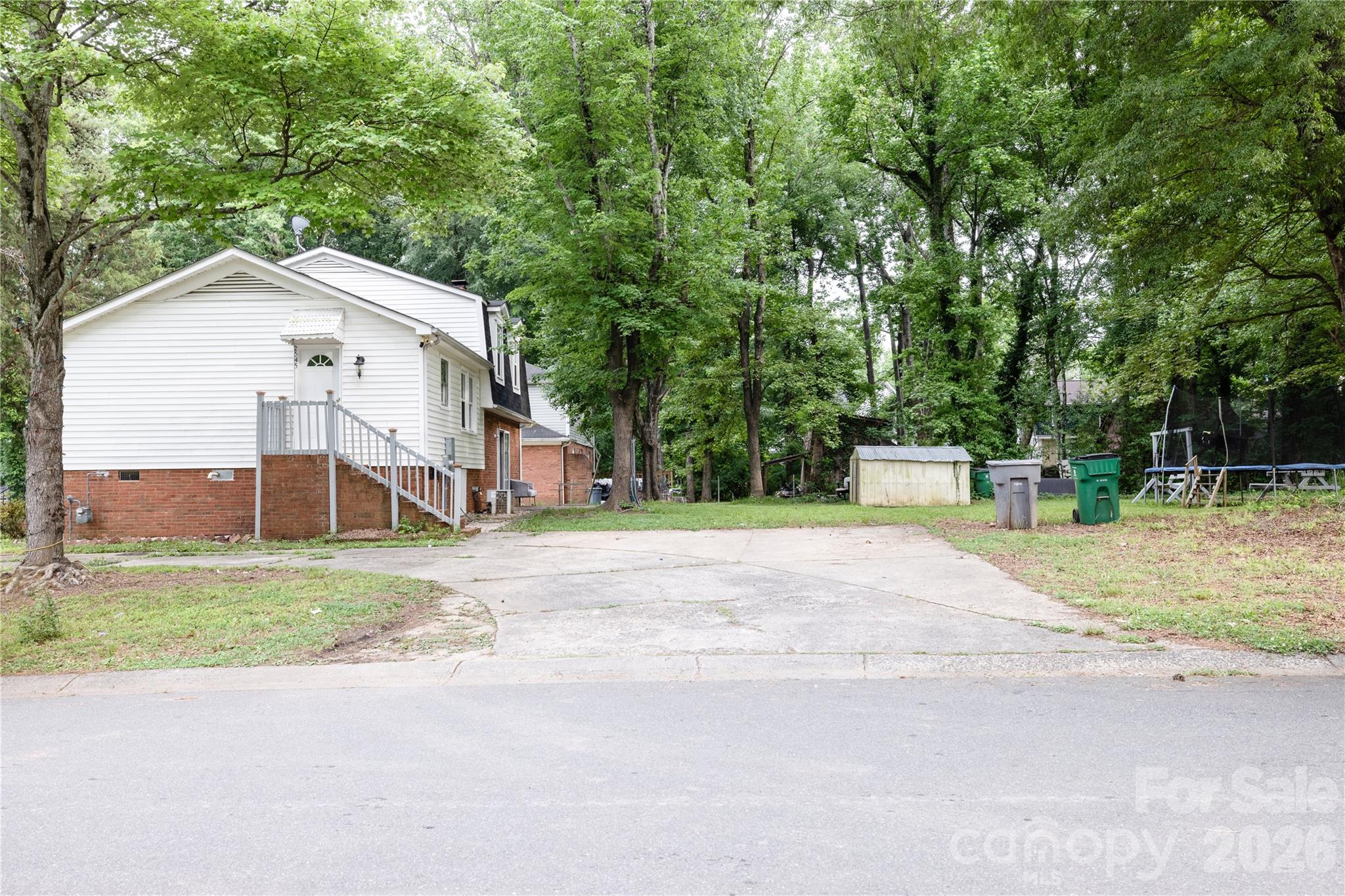 Photo 24 of 2545 Cedarwild Road, Charlotte, NC