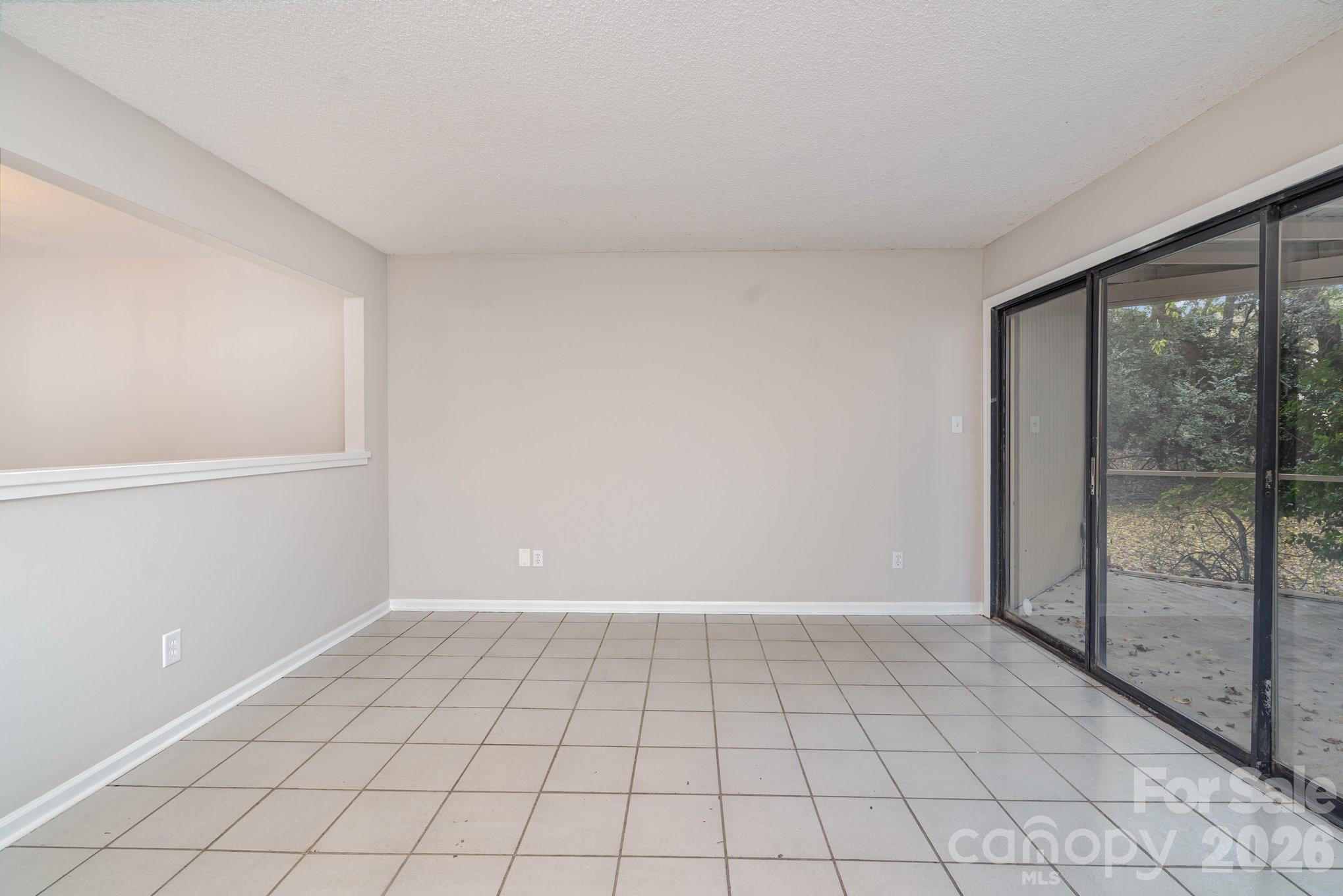 Photo 9 of 8005 Horse Chestnut Lane, Charlotte, NC