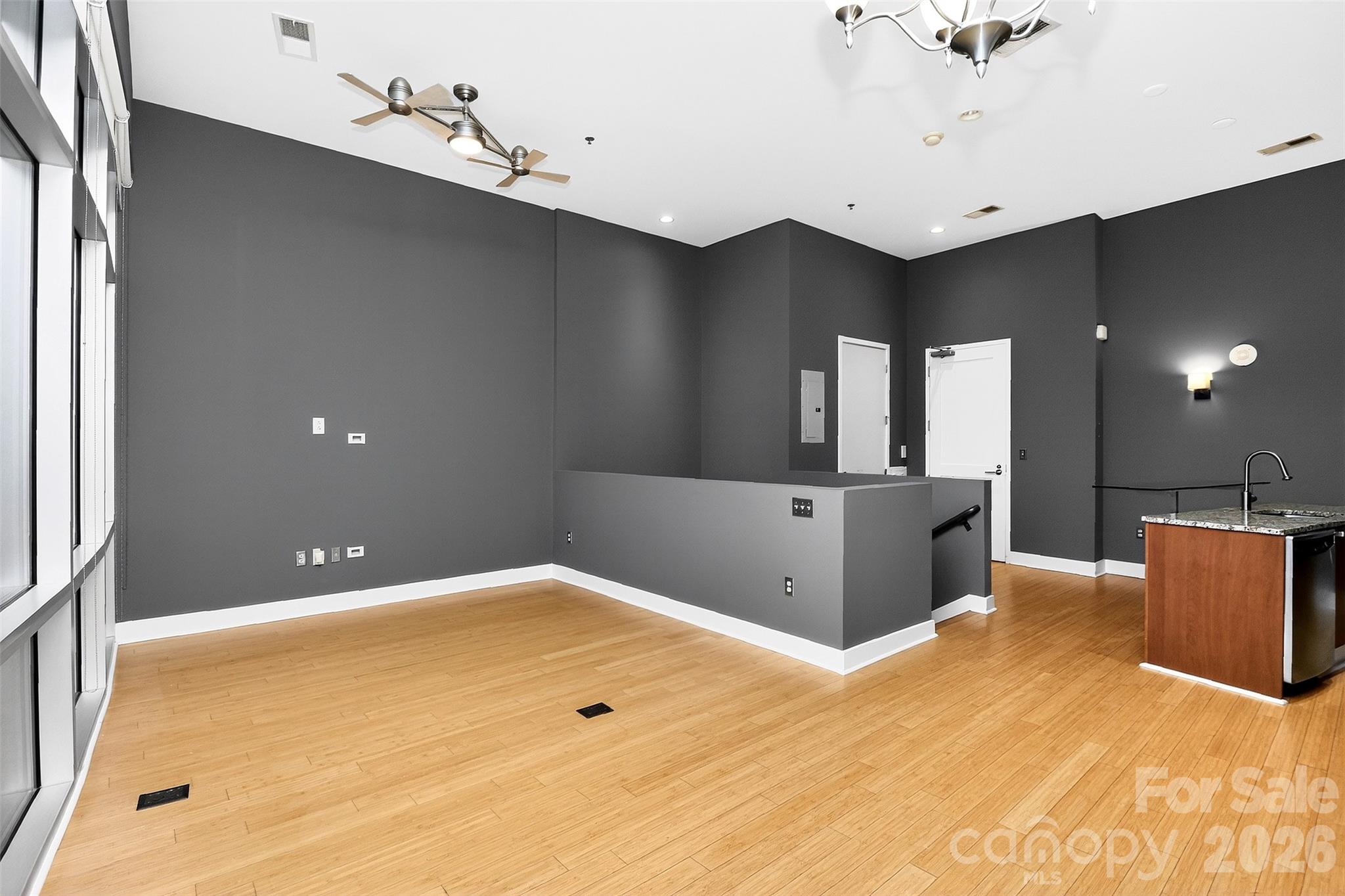 Photo 6 of 1133 Metropolitan Avenue615, Charlotte, NC