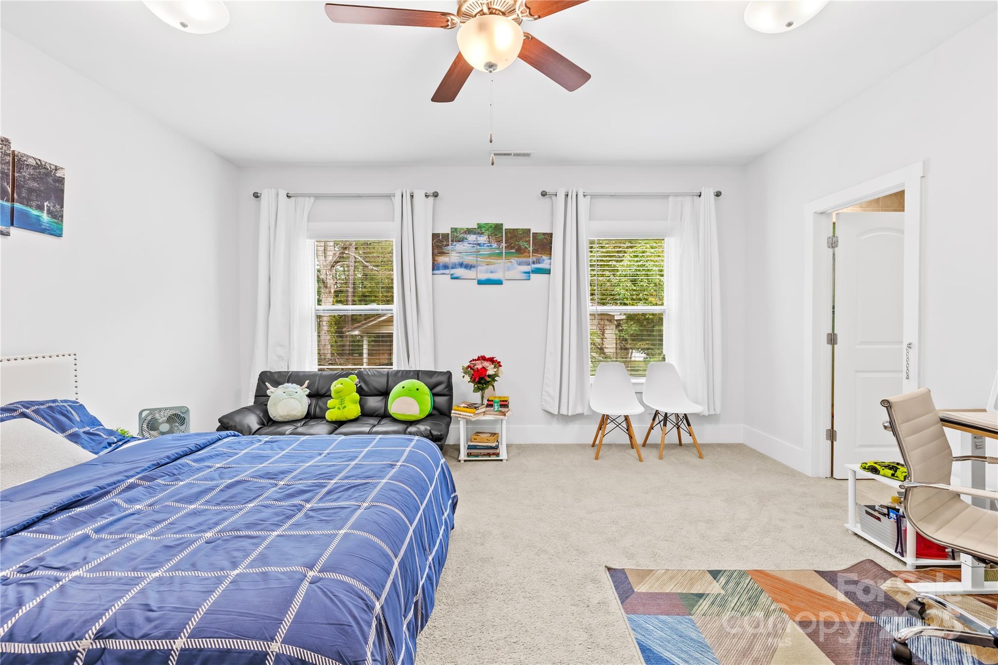 Home for sale at 1727 grace Lane, Charlotte, NC — photo 23 of 47