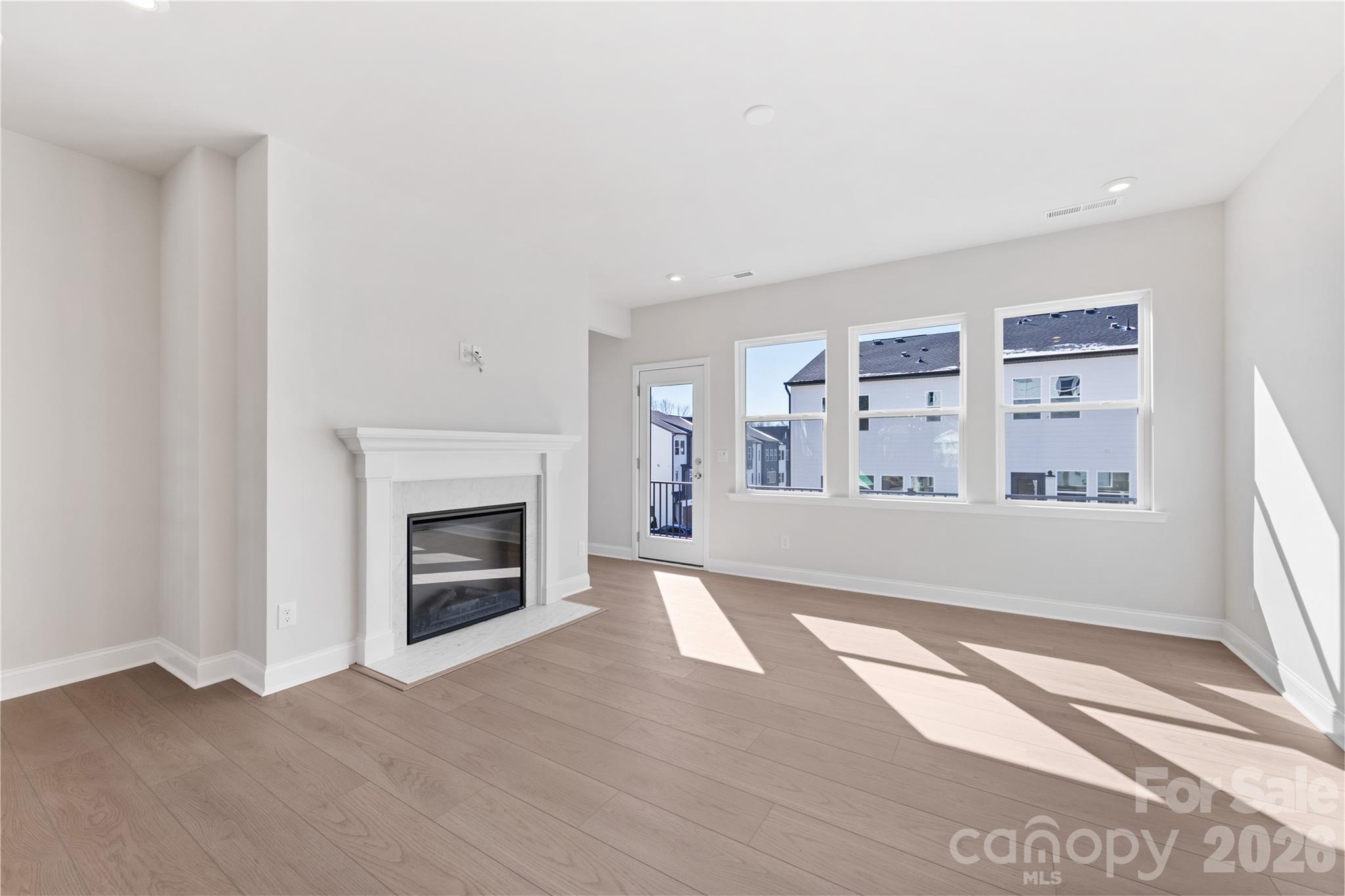 Photo 20 of 905 Archway Lane, Charlotte, NC