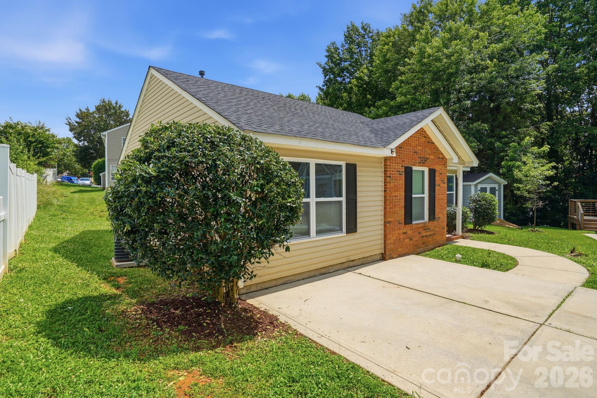 Photo 3 of 2306 Jordi Way, Charlotte, NC