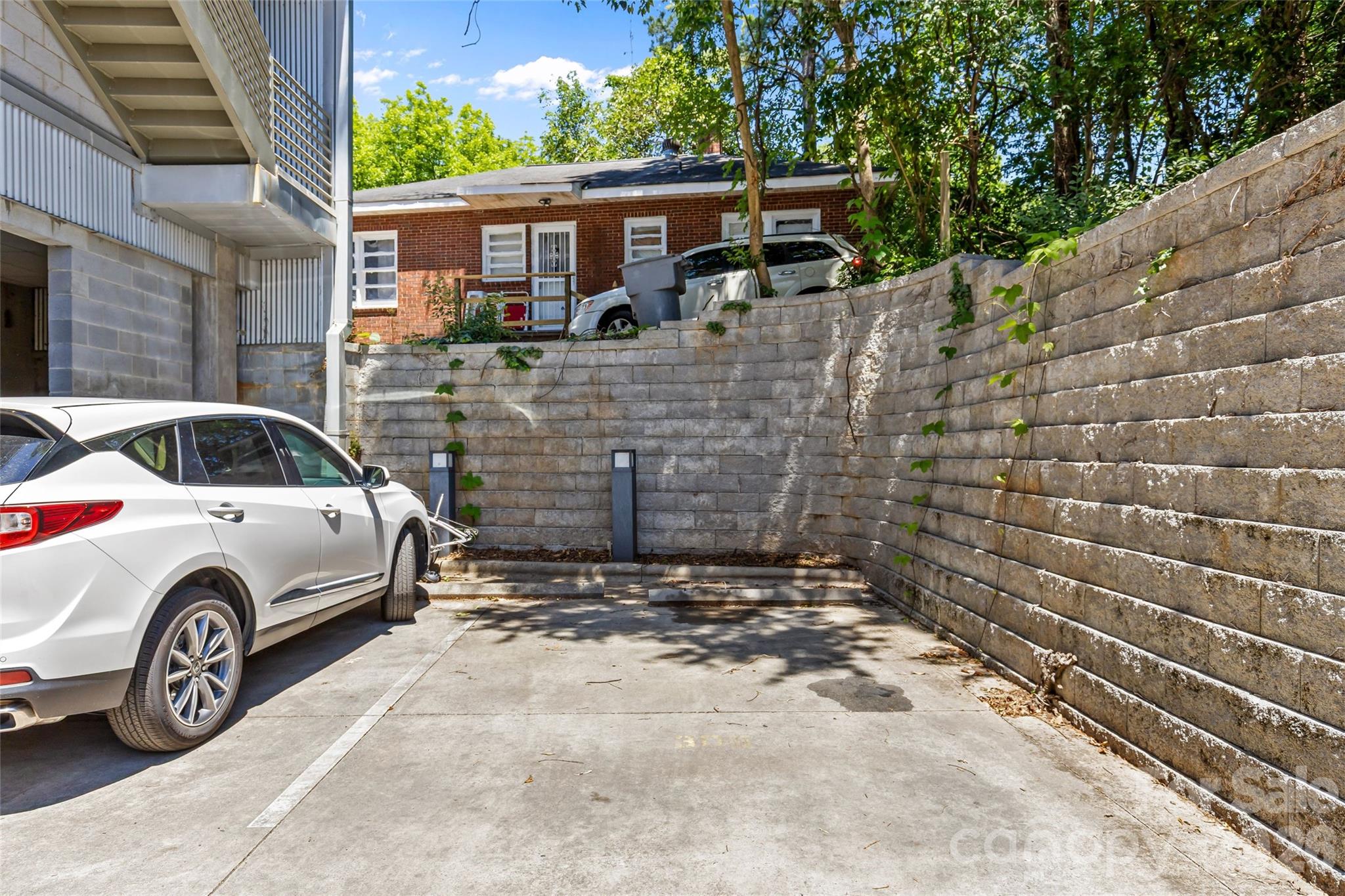 Photo 38 of 1600 Fulton Avenue305, Charlotte, NC