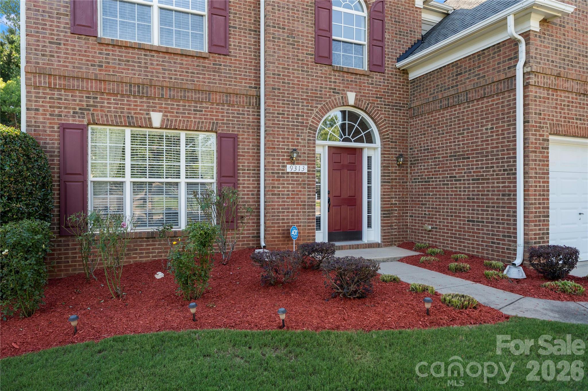 Photo 5 of 9313 Linden Tree Lane, Charlotte, NC