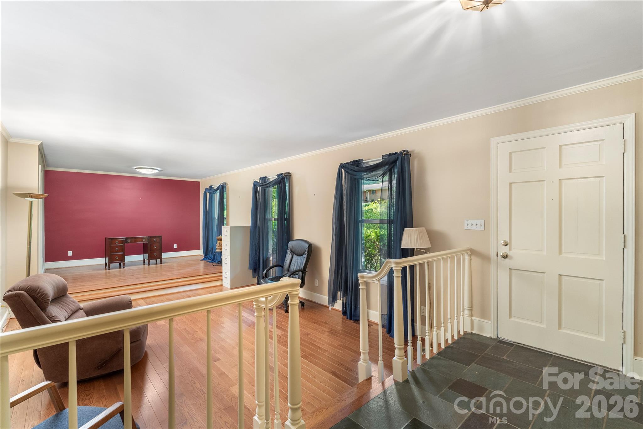 Home for sale at 221 Kingsway Circle, Charlotte, NC — photo 7 of 48