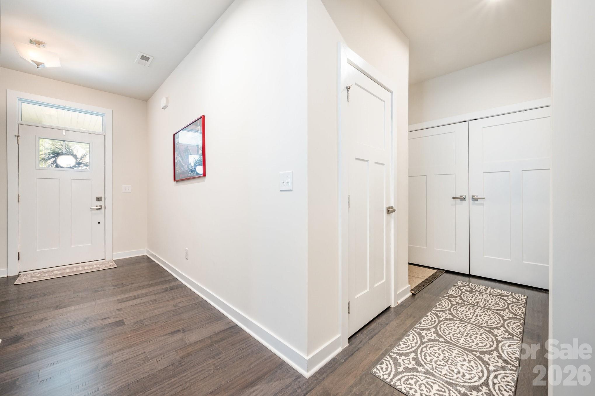 Photo 5 of 5219 Larewood Drive, Charlotte, NC