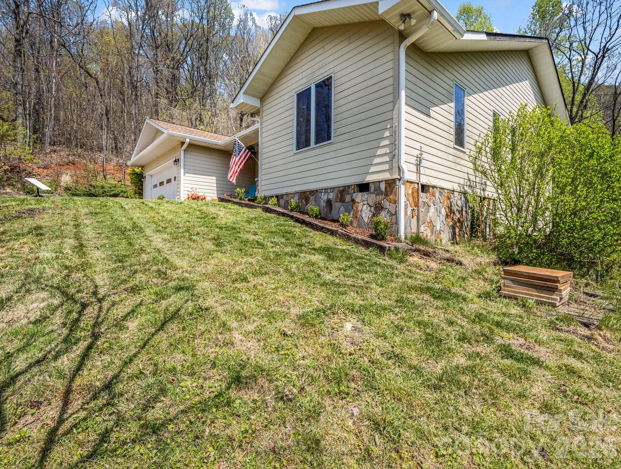 1424 Wolfpen Road, Old Fort, NC - photo 35 of 46