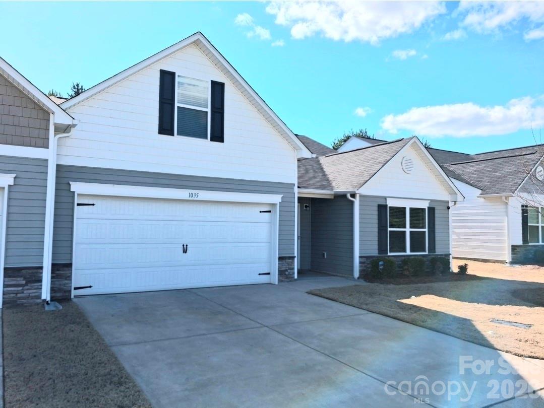 Photo 3 of 1035 Silvertrace Drive, Salisbury, NC