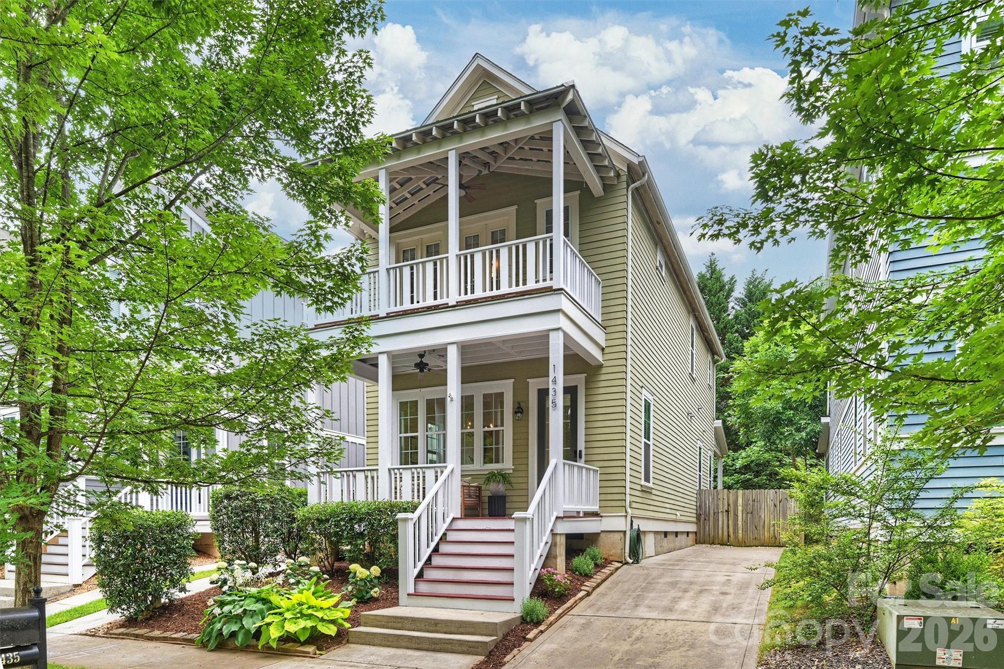 Home for sale at 1435 Tippah Park Court, Charlotte, NC — photo 1 of 30